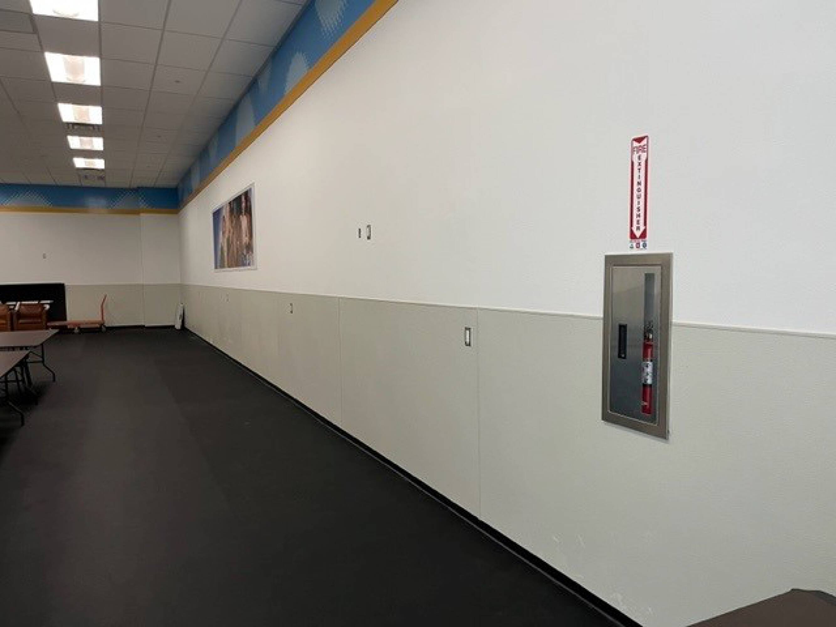 6653 Fallbrook Ave, Los Angeles, CA 91307 | Crexi.com