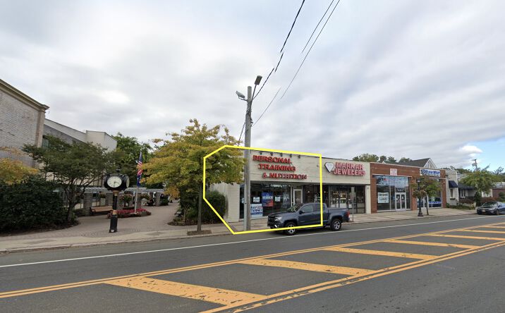 18-80 East Main Street, Smithtown, NY 11787 | Crexi.com