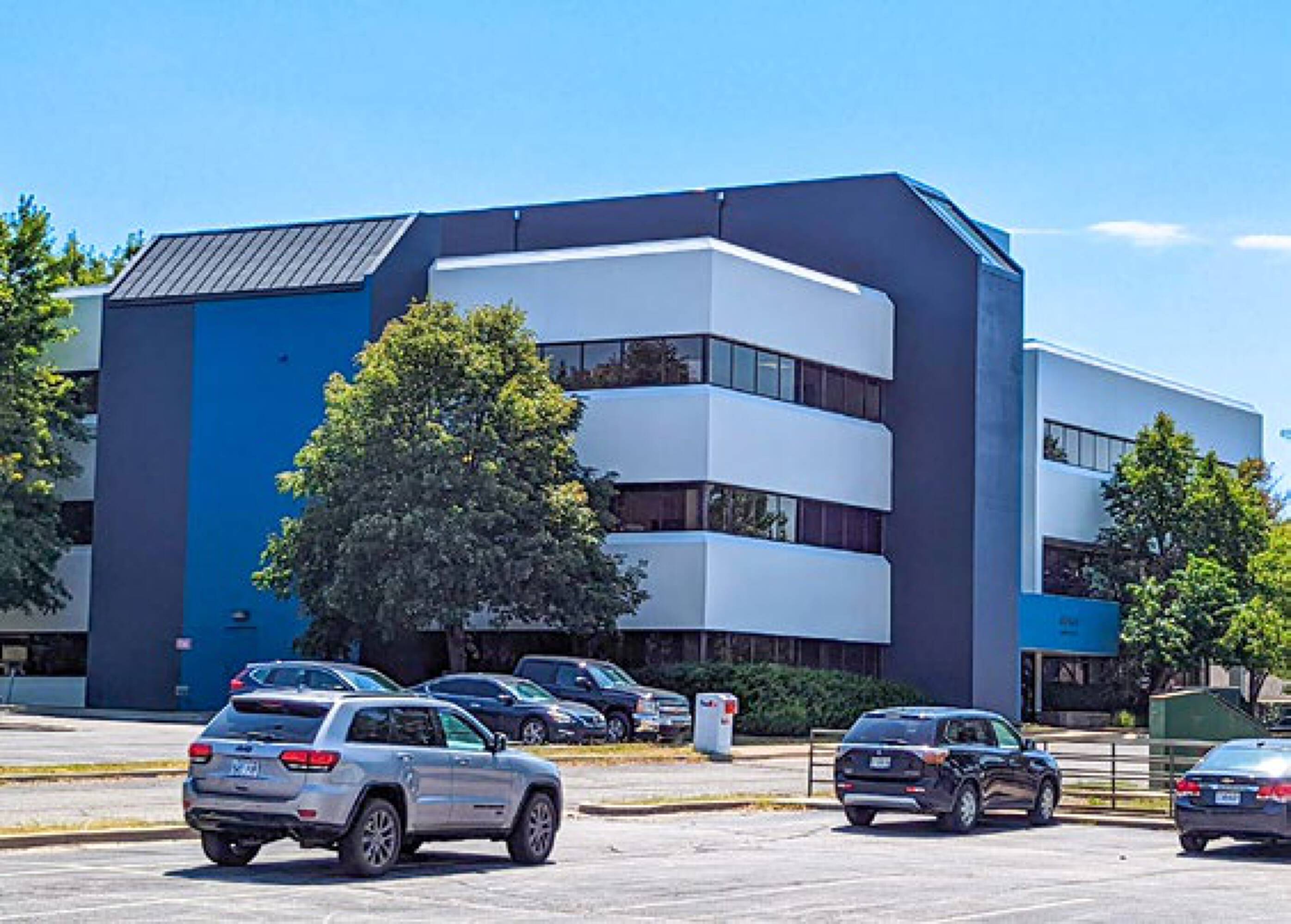 6750 Antioch Rd, Overland Park, KS 66204 | Crexi.com