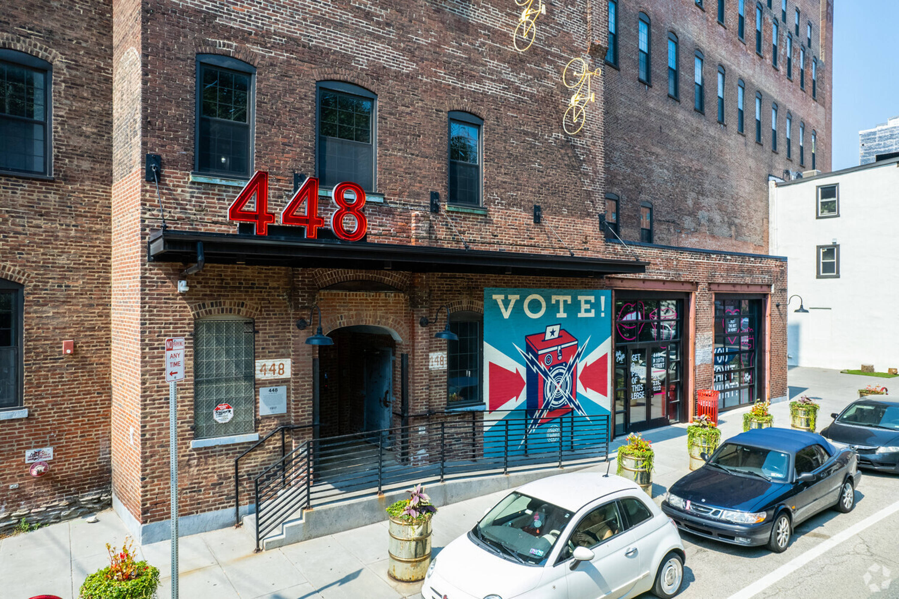 448 N 10th St, Philadelphia, PA 19123 | Crexi.com