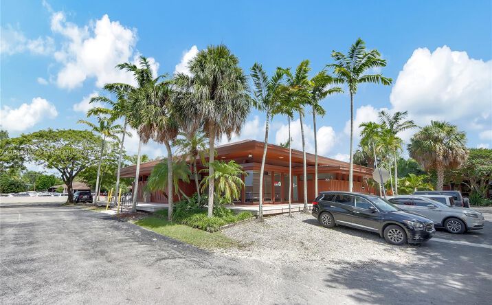 9175 SW 87th Ave # 9117, Miami, FL 33176 | Crexi.com