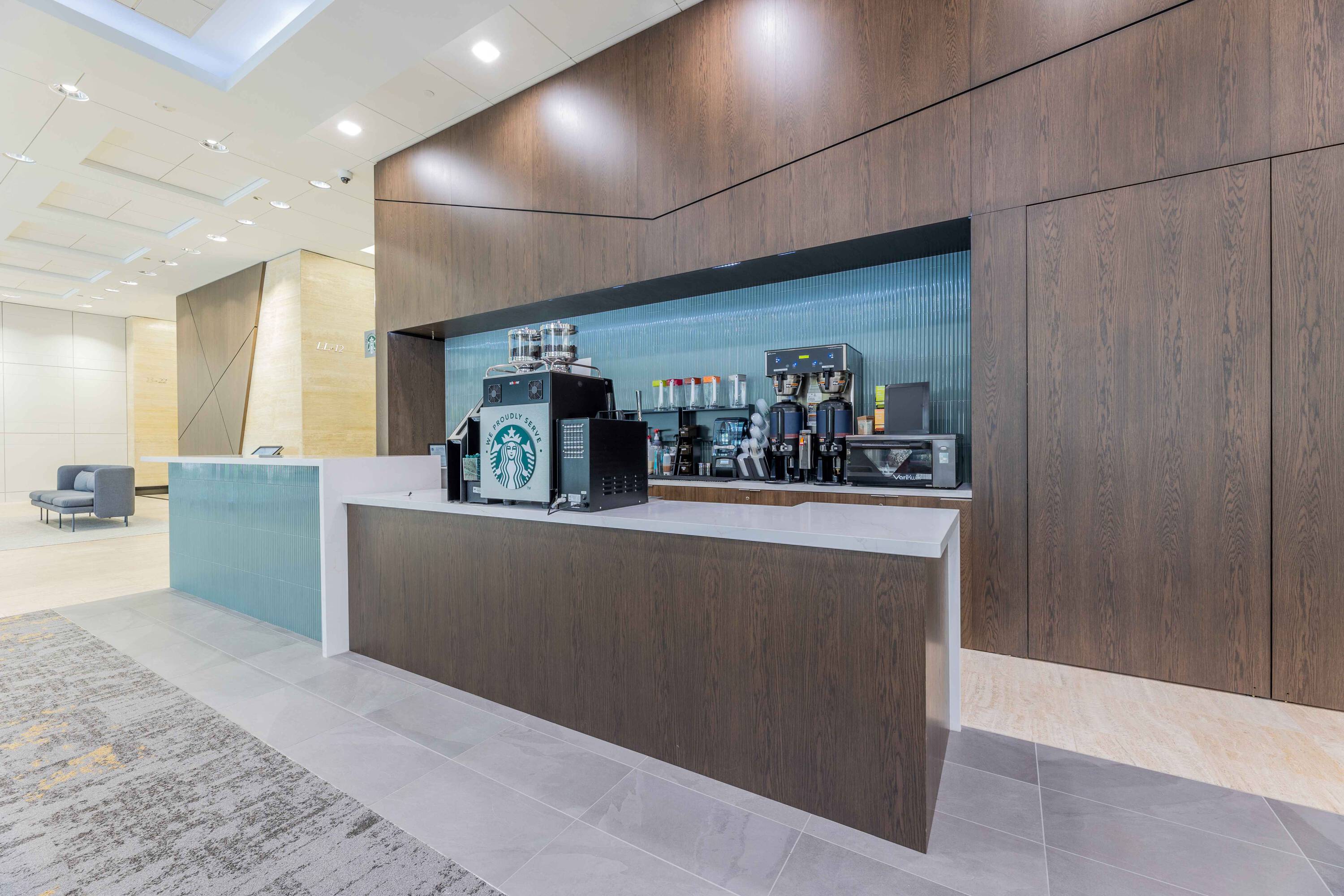 2000 W Loop S, Houston, TX 77027 | Crexi.com