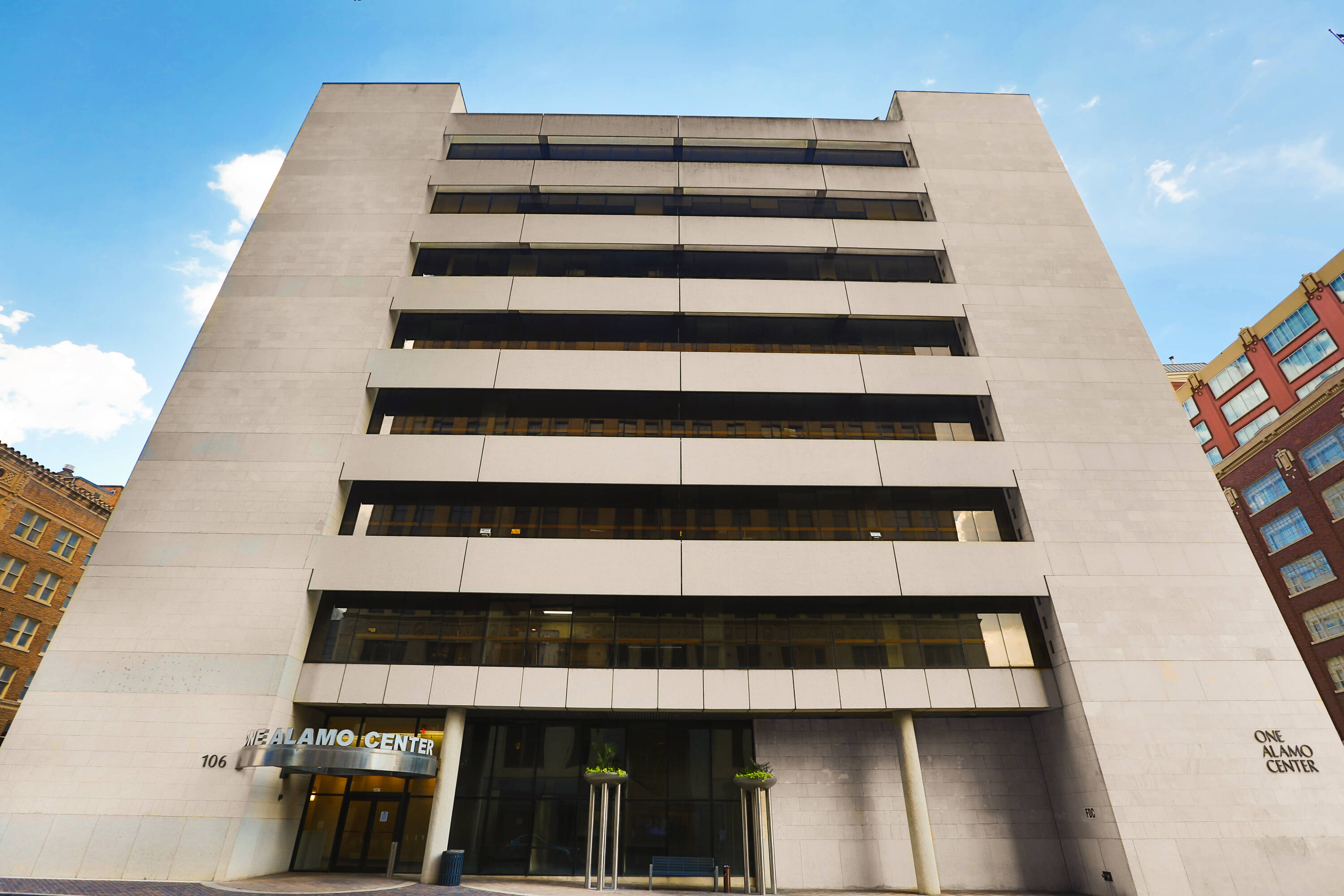 106 South Saint Mary's Street, San Antonio, TX 78205 | Crexi.com