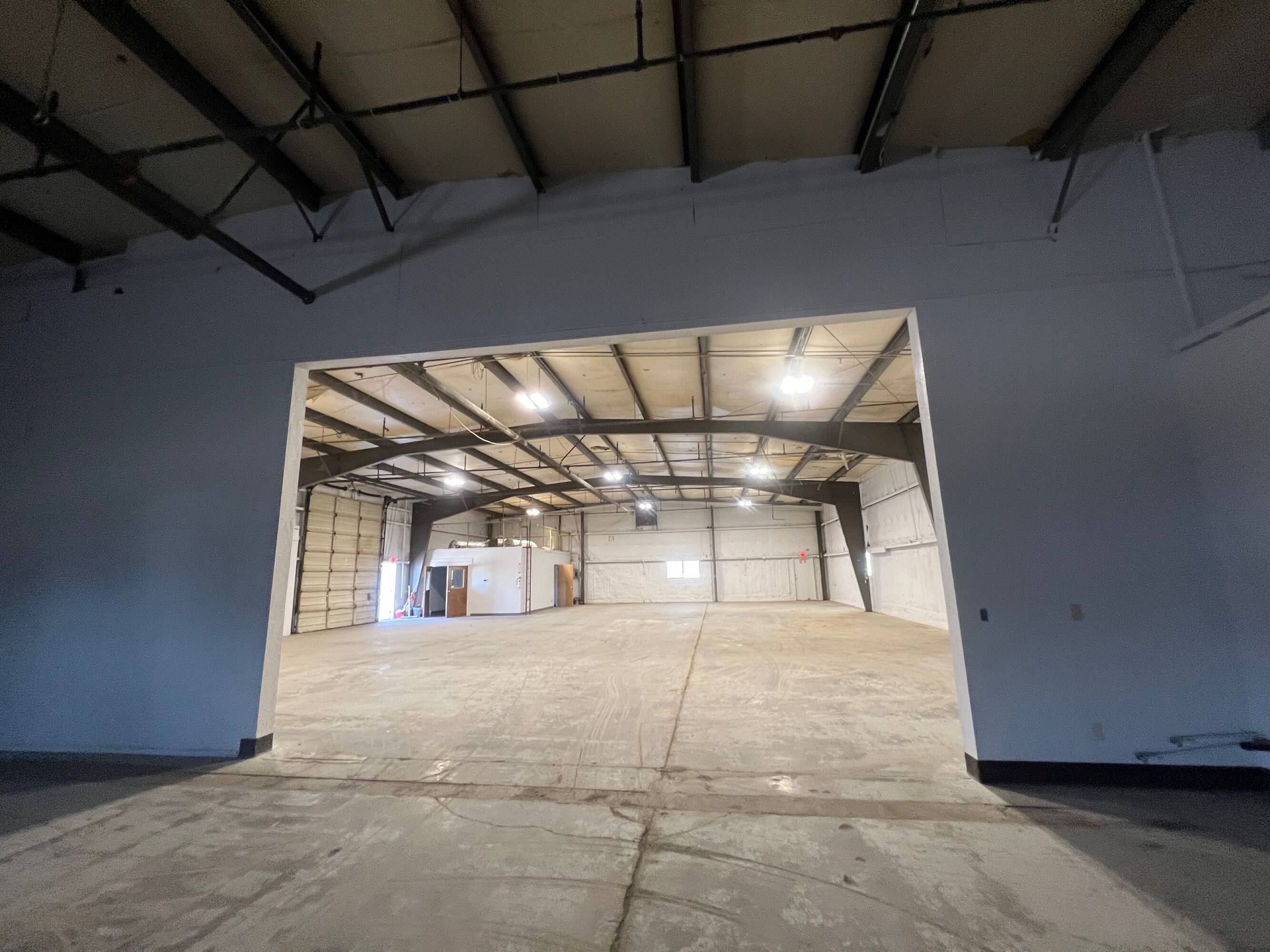 7600 4TH ST White City OR 97503-1038 APN: 10656318 | Crexi.com