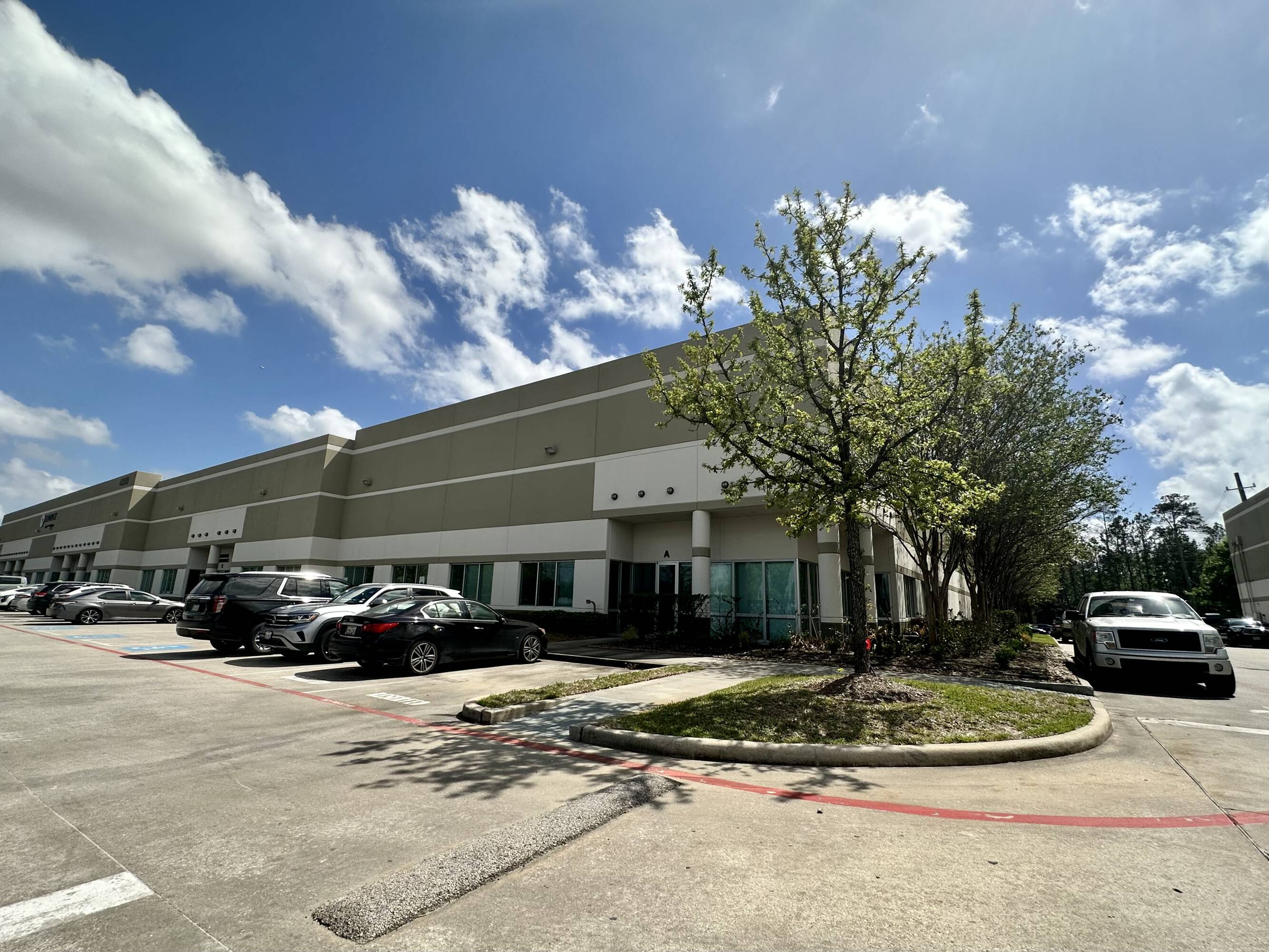 4310 N Sam Houston Pkwy E, Houston, TX 77032 | Crexi.com