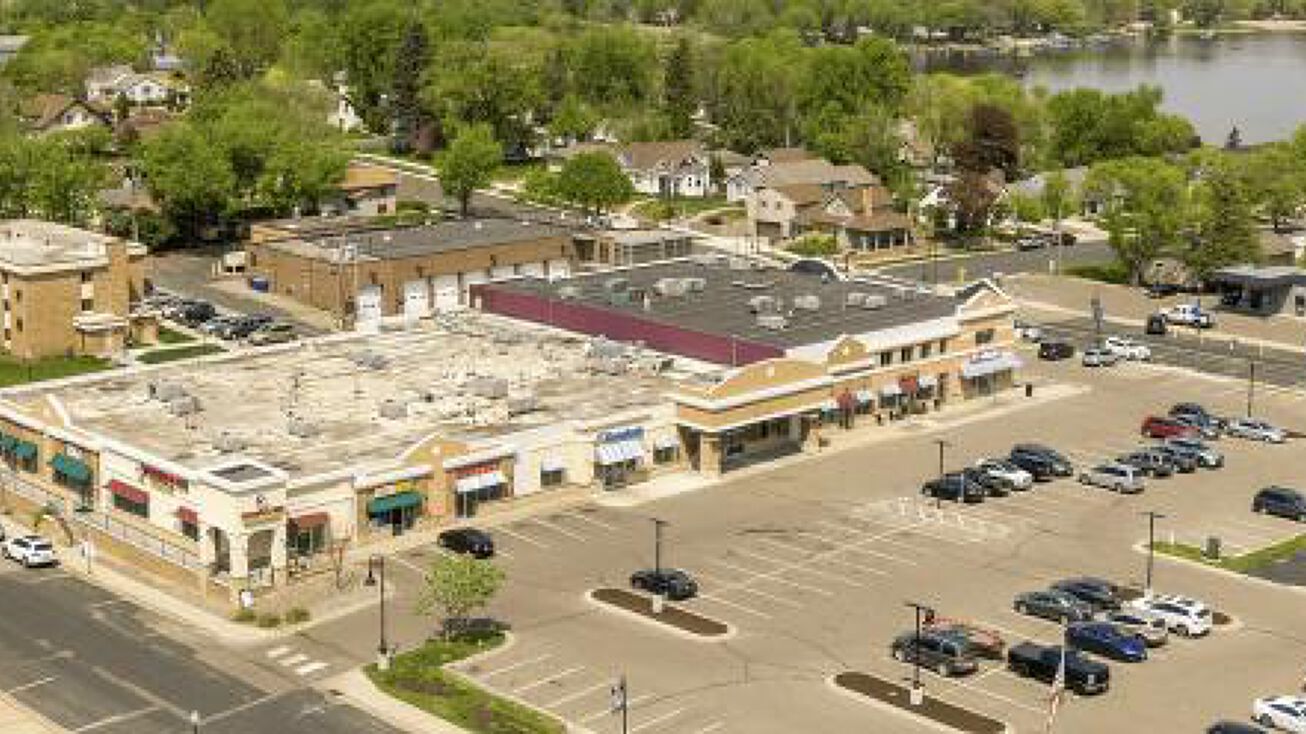 236 W 1st St, Waconia, MN 55387 - Retail Space for Lease - Waconia Square