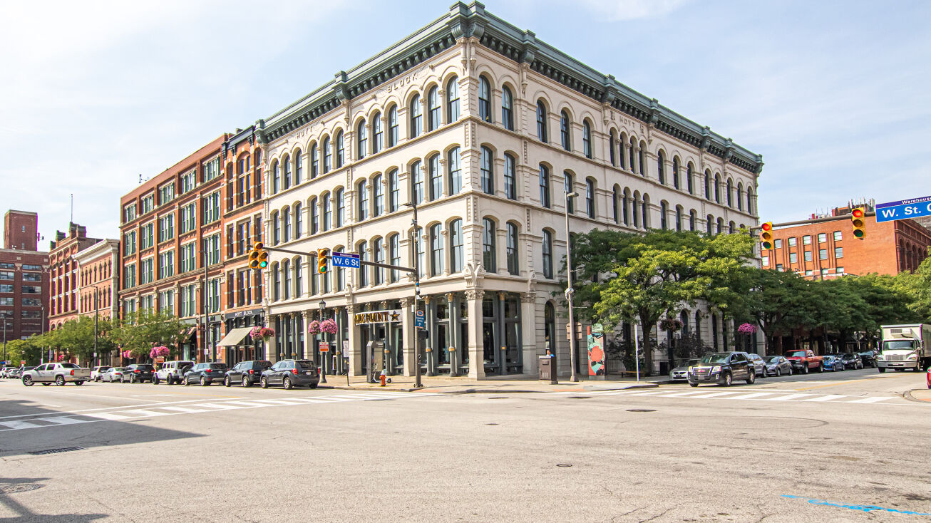 700 W St Clair Ave, Cleveland, OH 44113 - Office Space for Lease - Hoyt ...