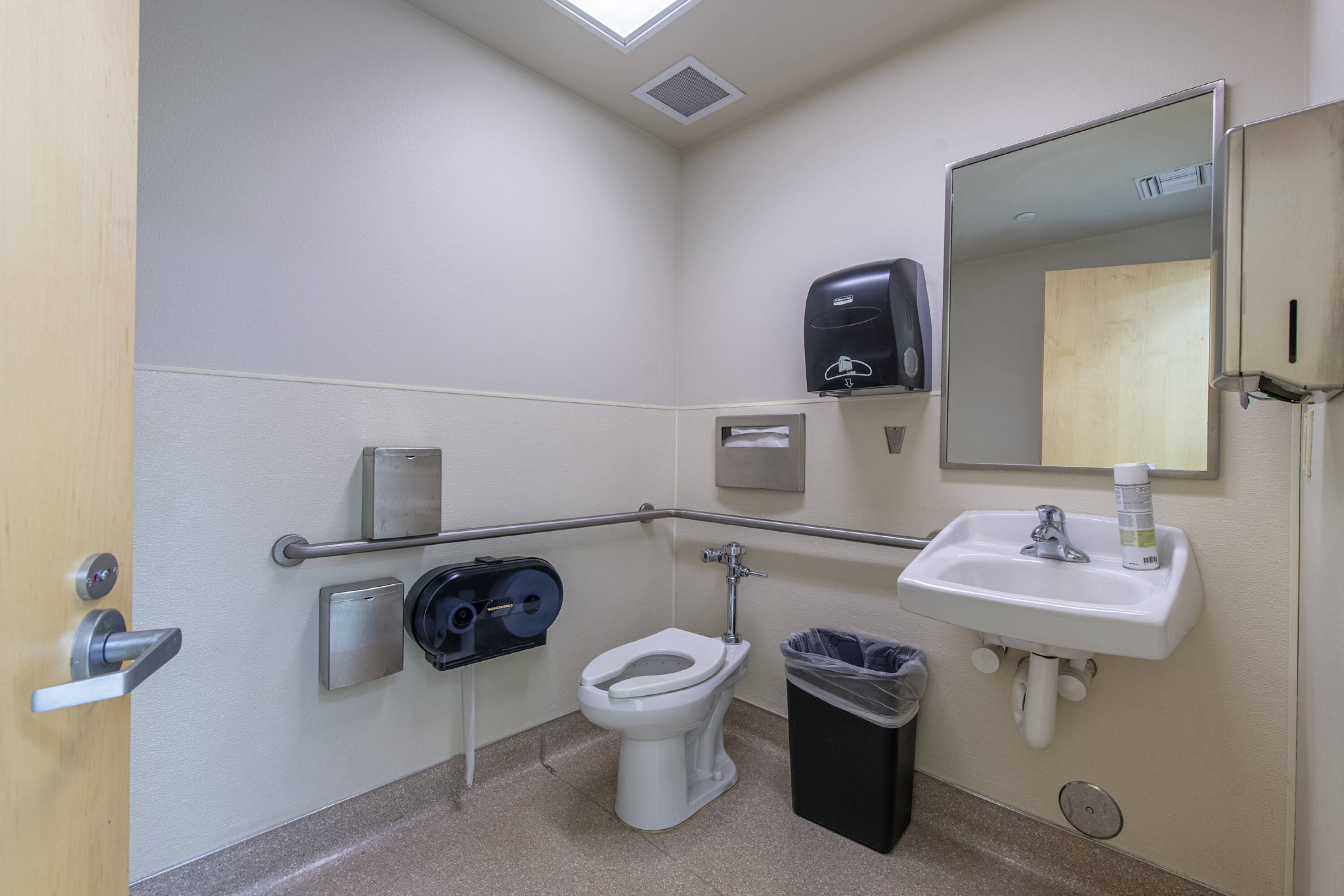 966 12th St SE, Salem, OR 97302 | Crexi.com