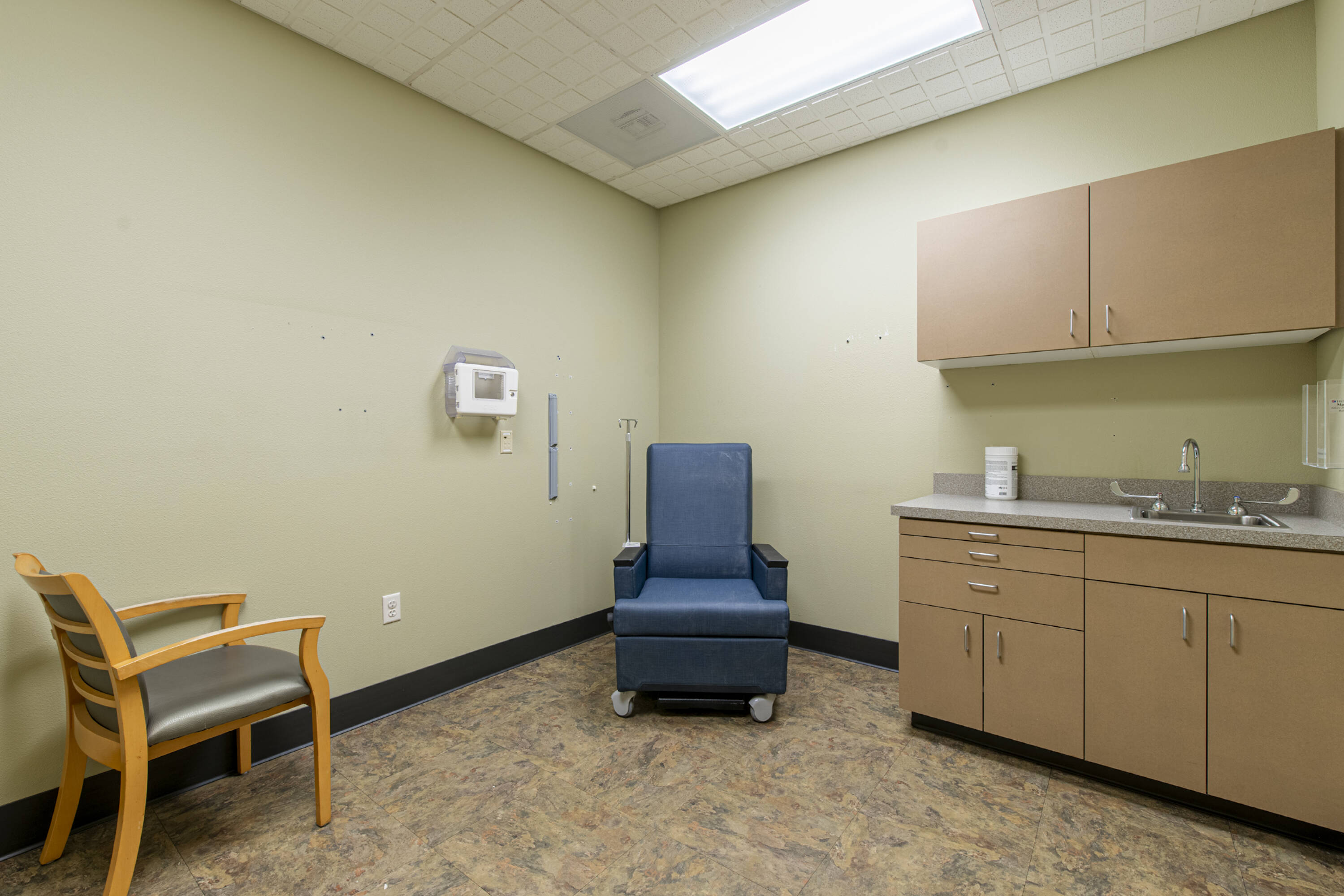 966 12th St SE, Salem, OR 97302 | Crexi.com