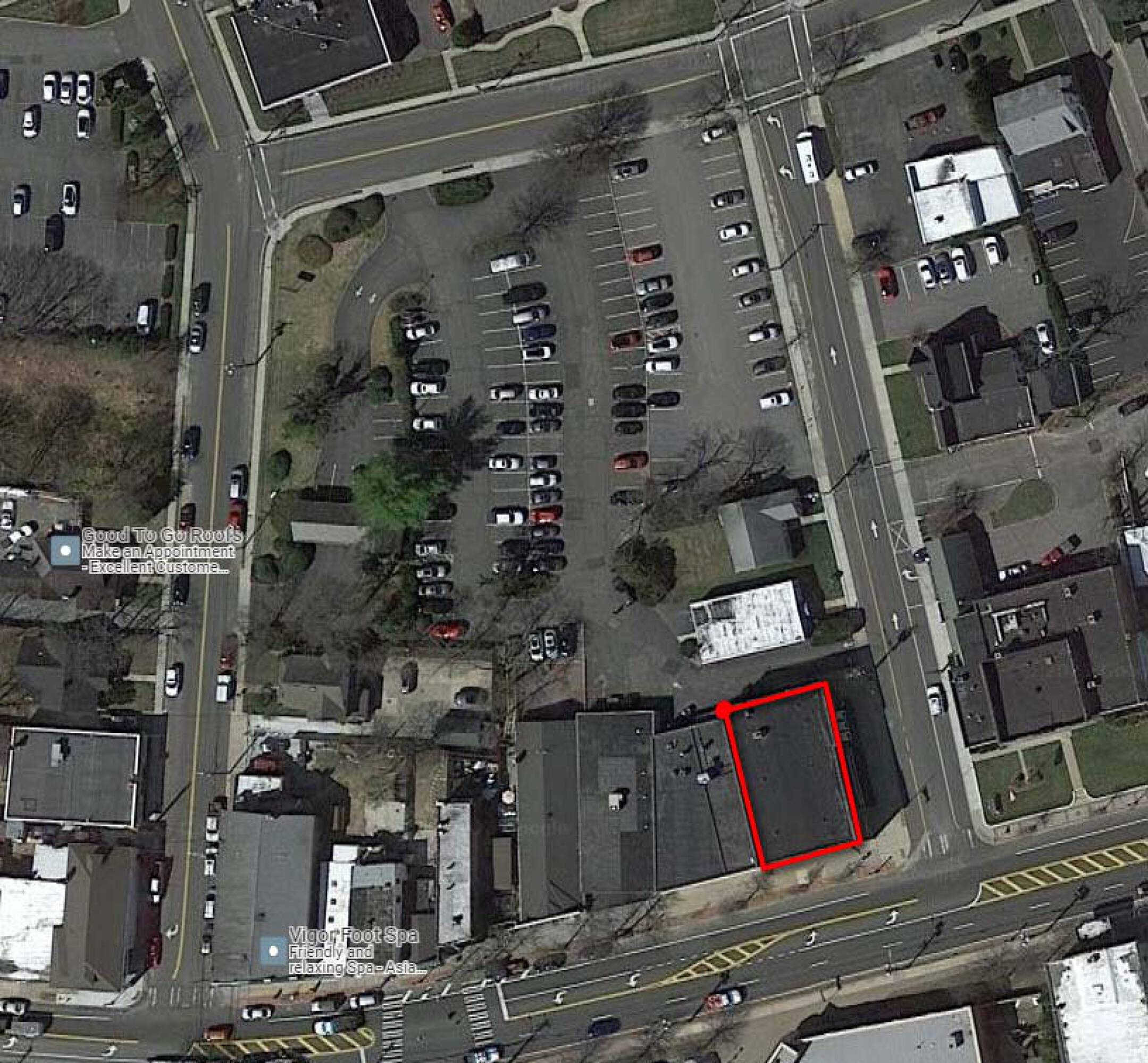 1 W Main St, Smithtown, NY 11787 | Crexi.com