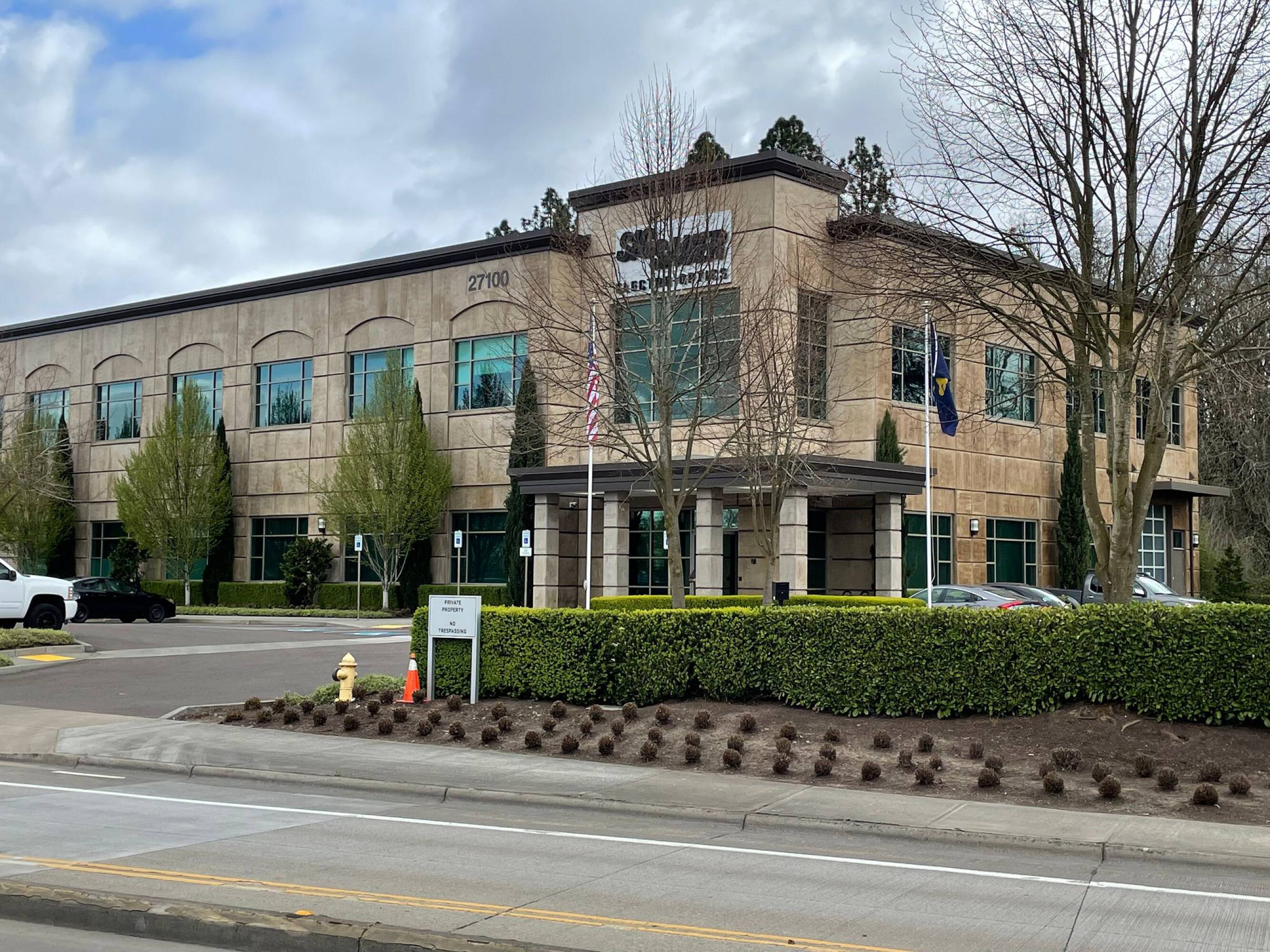 27100 SW Parkway Ave, Wilsonville, OR 97070 | Crexi.com