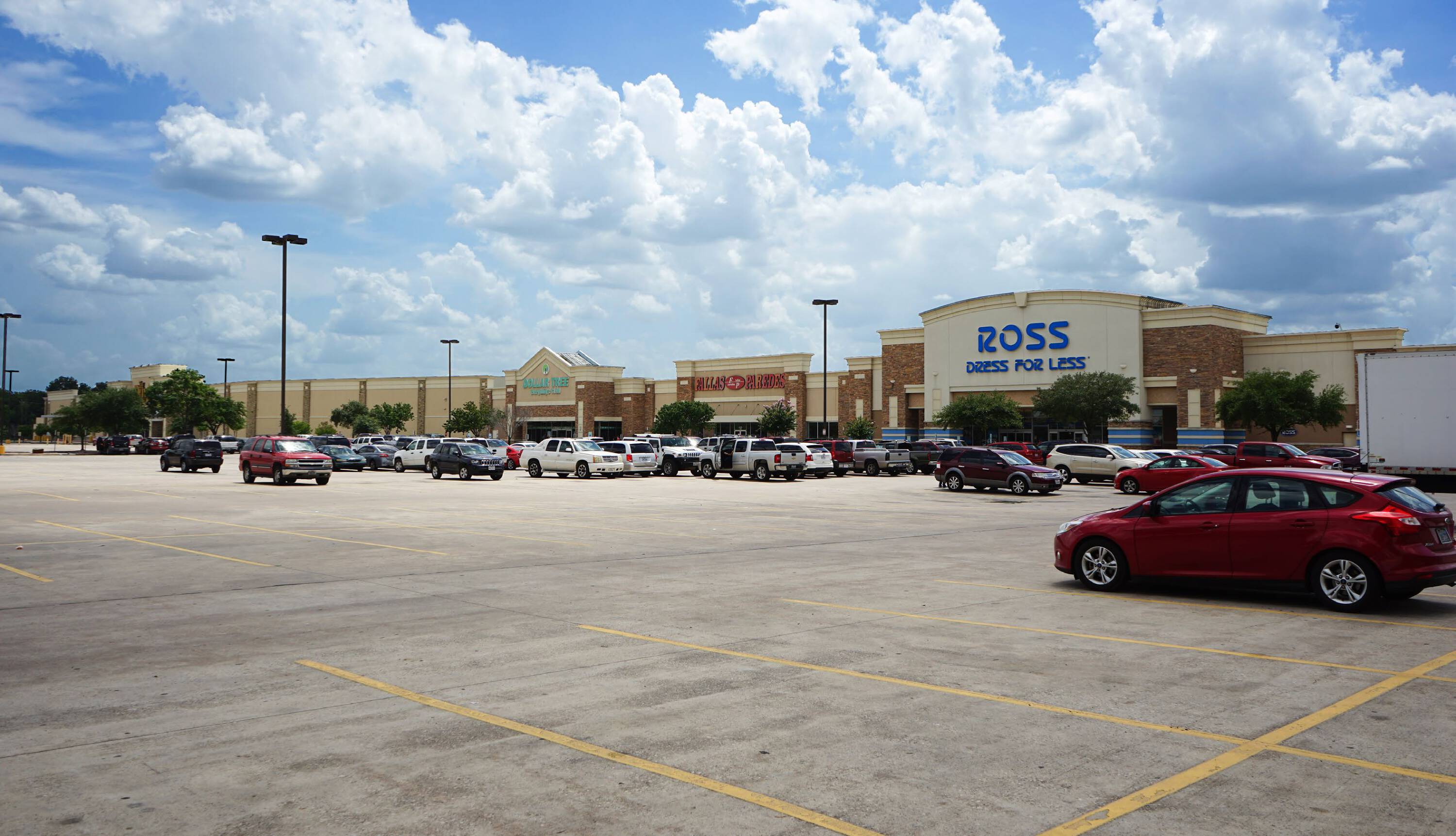 45 West Road, Houston, TX 77037 | Crexi.com