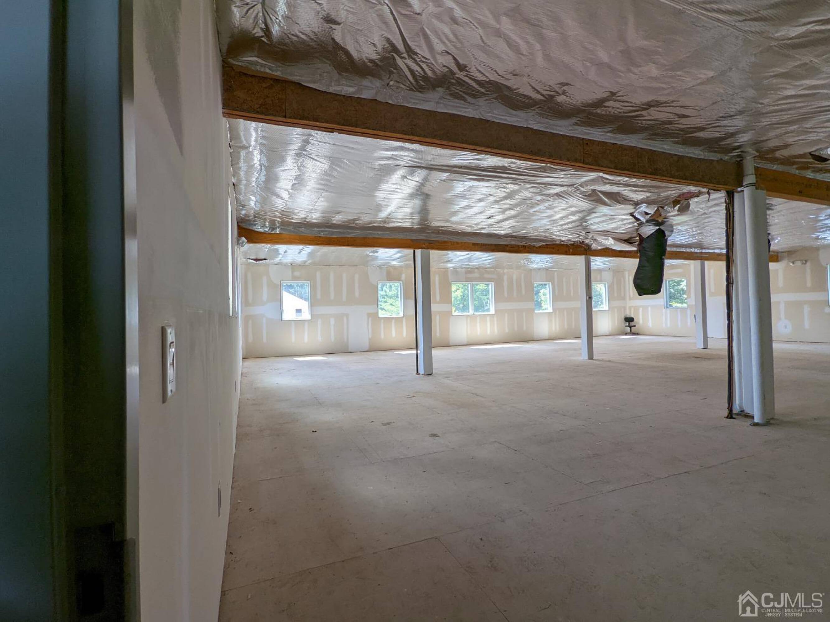 1861 US-130, North Brunswick Township, NJ 08902 | Crexi.com