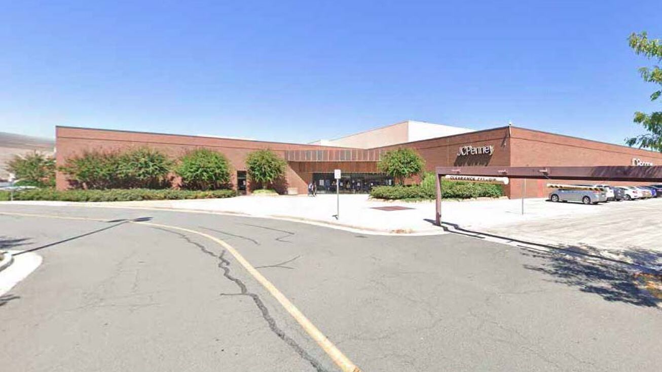 11801 Fair Oaks Mall, Fairfax, VA 22033 - Retail Space for Lease - Fair ...