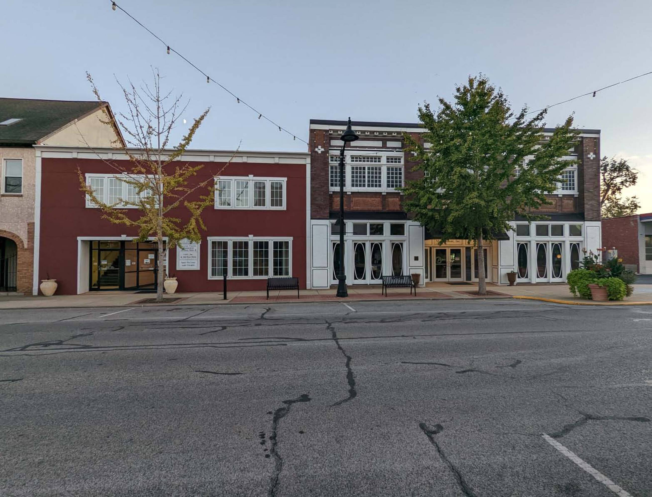 222 W Main St, Belleville, IL 62220 | Crexi.com