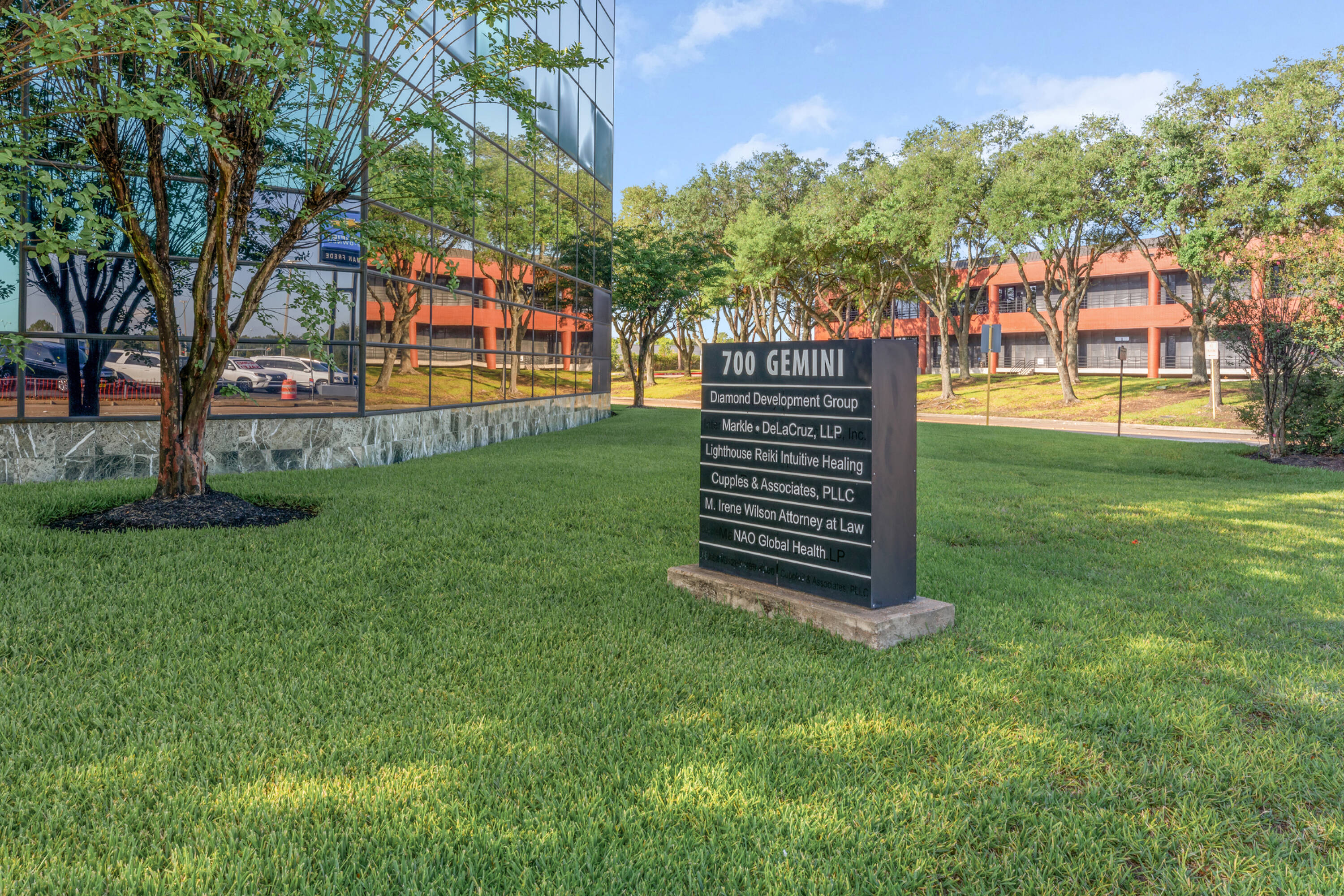 700 Gemini St, Houston, TX 77058 | Crexi.com