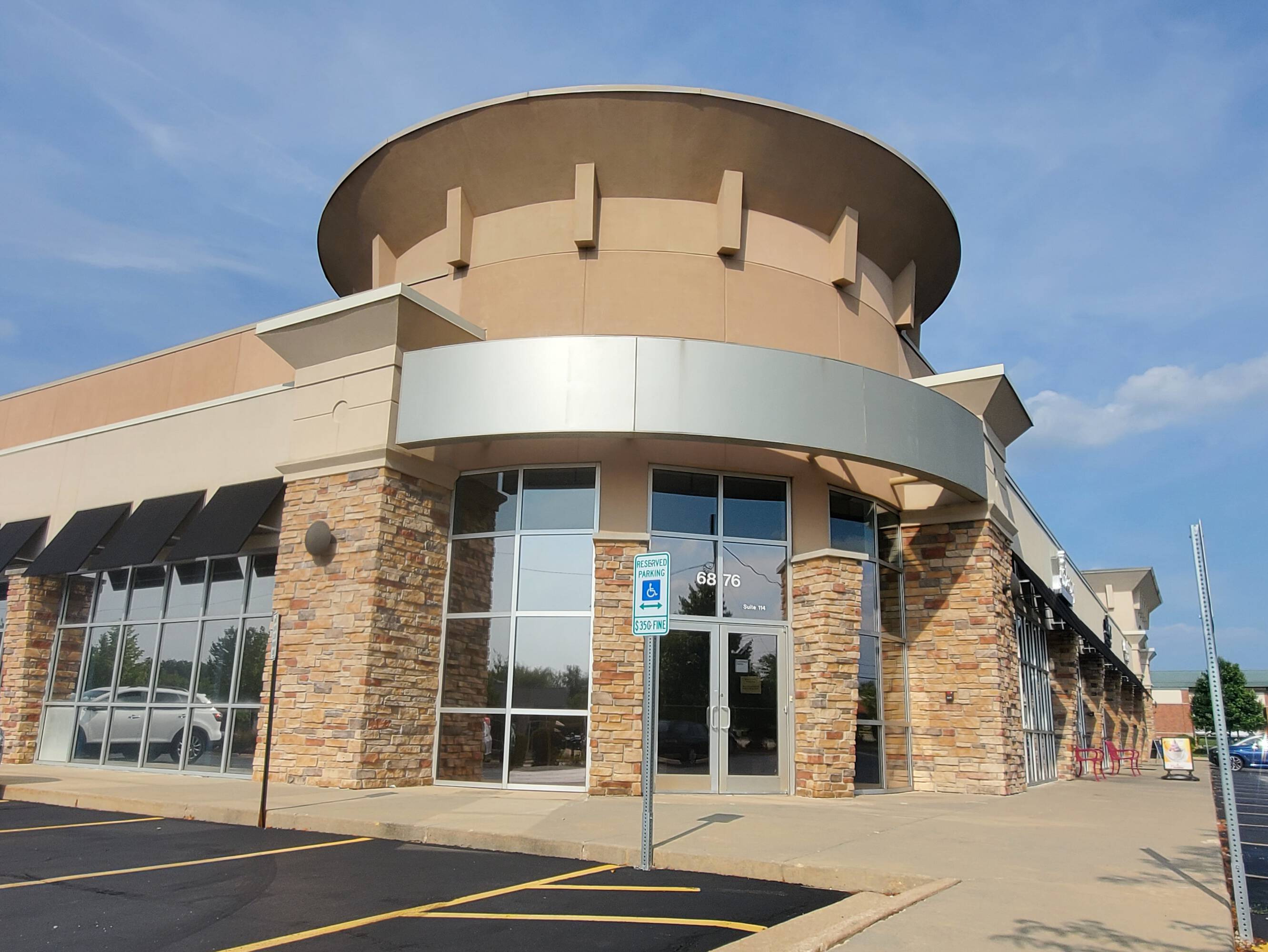 6876 Spring Creek Rd, Rockford, IL 61114 | Crexi.com