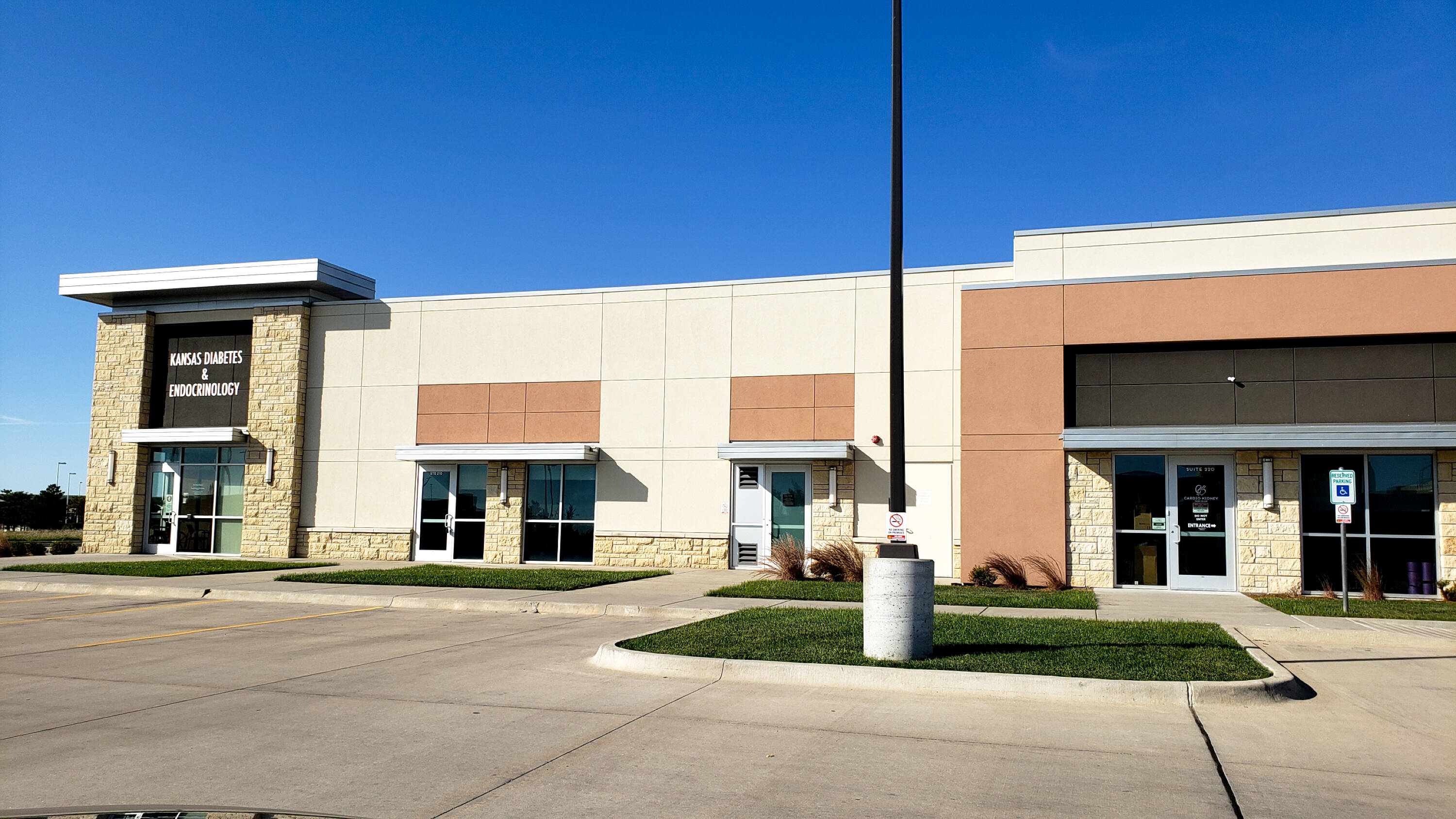 3161 N Webb Rd, Wichita, KS 67226 | Crexi.com