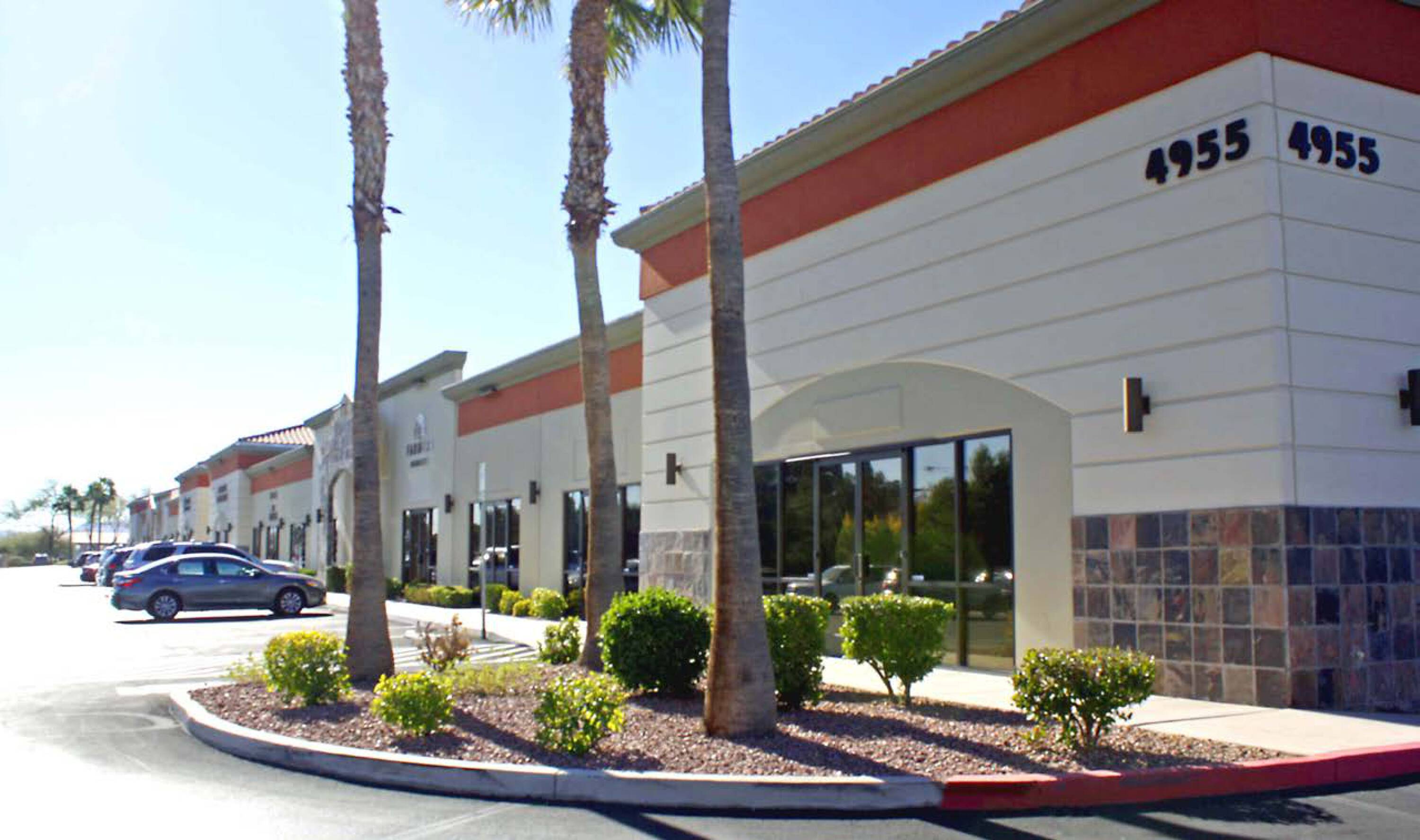 4955 S DURANGO DR Spring Valley NV 89148-0152 APN: 16329501007 | Crexi.com