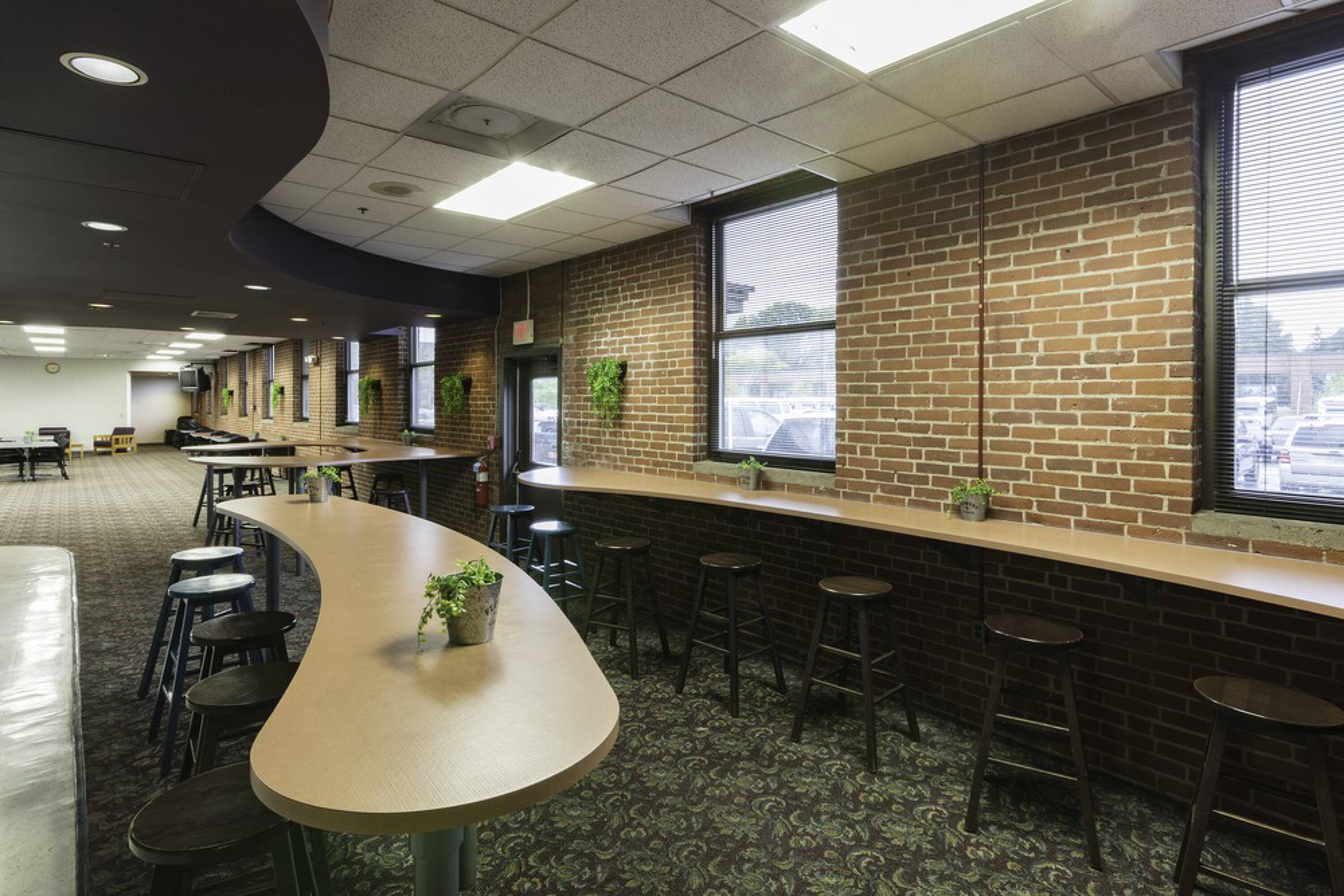 1 Federal St, Springfield, MA 01105 | Crexi.com