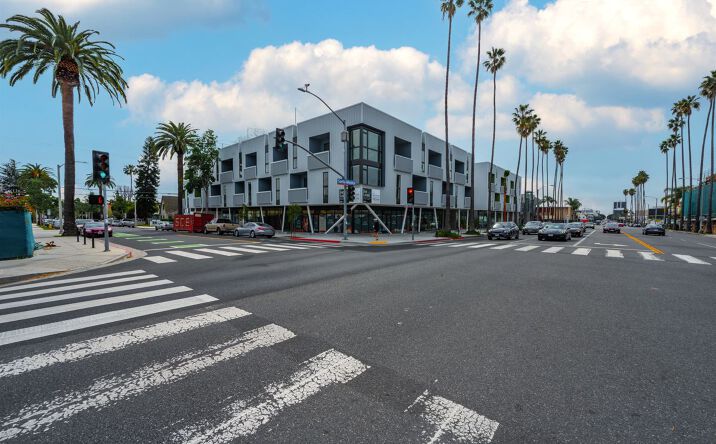 2828 Santa Monica Blvd, Santa Monica, CA 90404 | Crexi.com