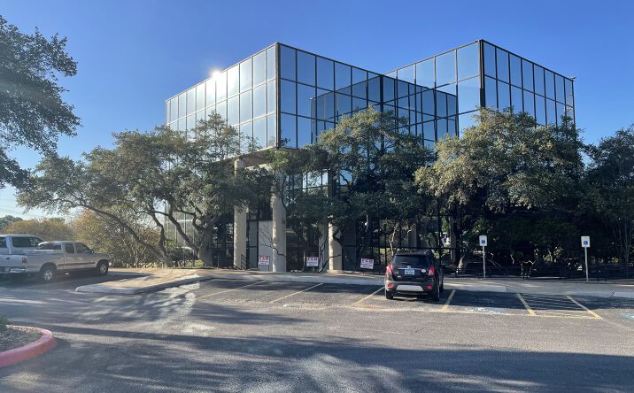 Lease Commercial Real Estate and Property in San Antonio, TX | Crexi.com