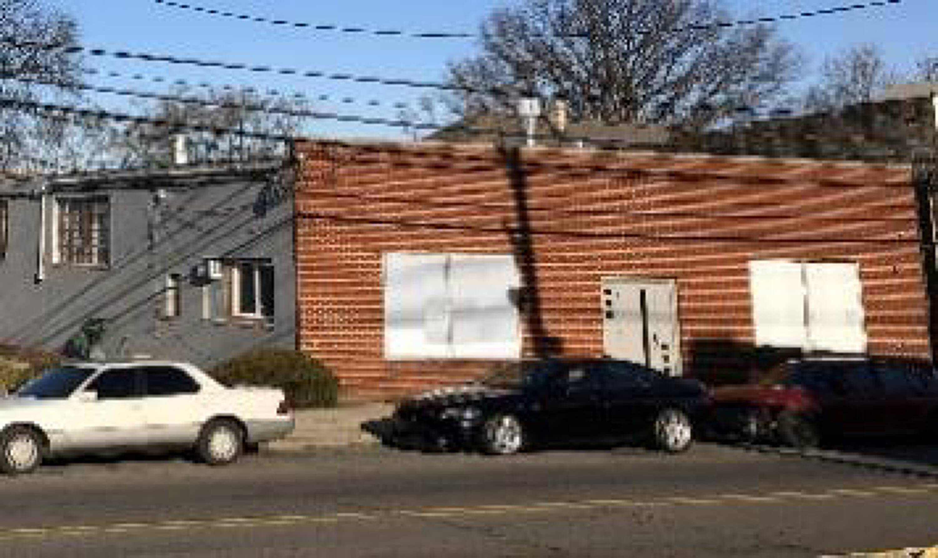 1010 W ELIZABETH AVE Linden NJ 07036-6306 APN: 2009_422_8 | Crexi.com