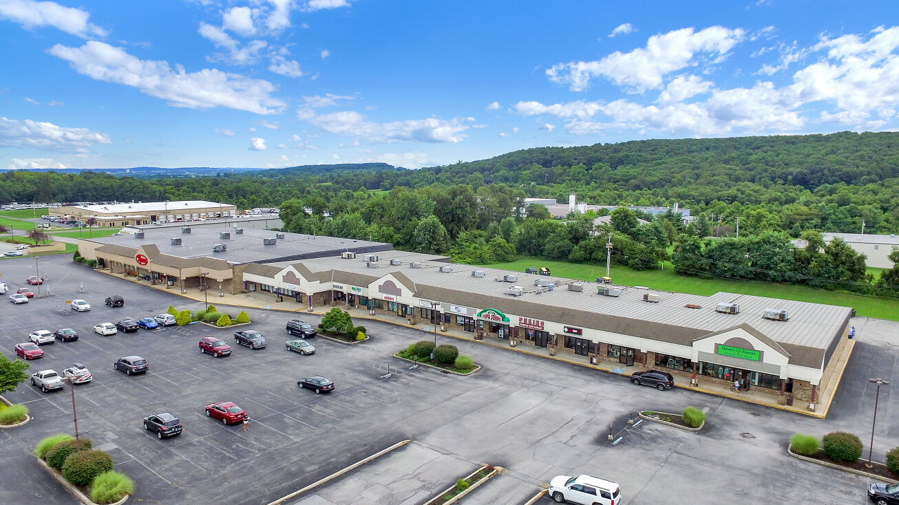 4215 N George St, Manchester, PA 17345 - Retail Space for Lease - Chester Square