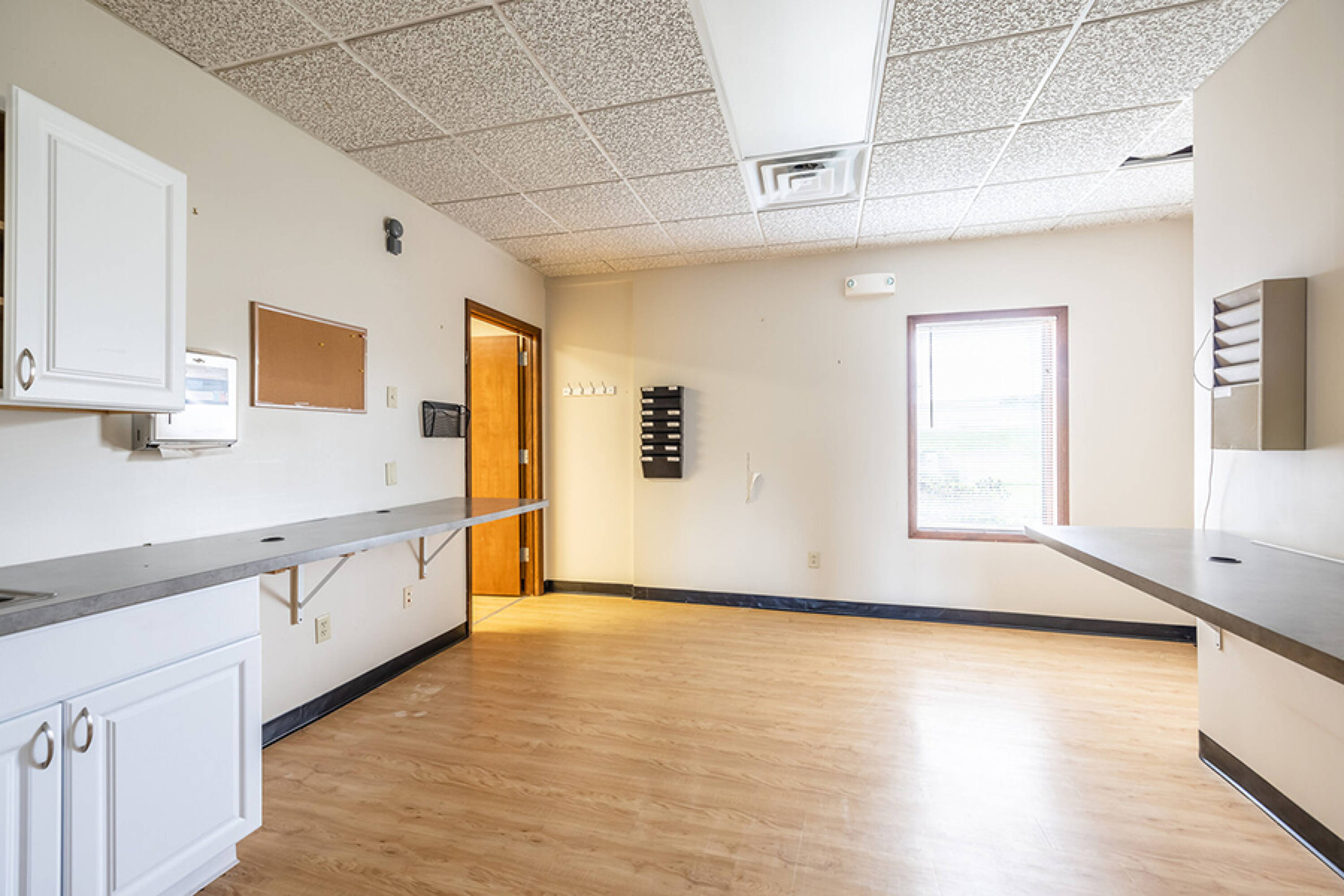 2 Ryan Dr, Geneseo, NY 14454 | Crexi.com