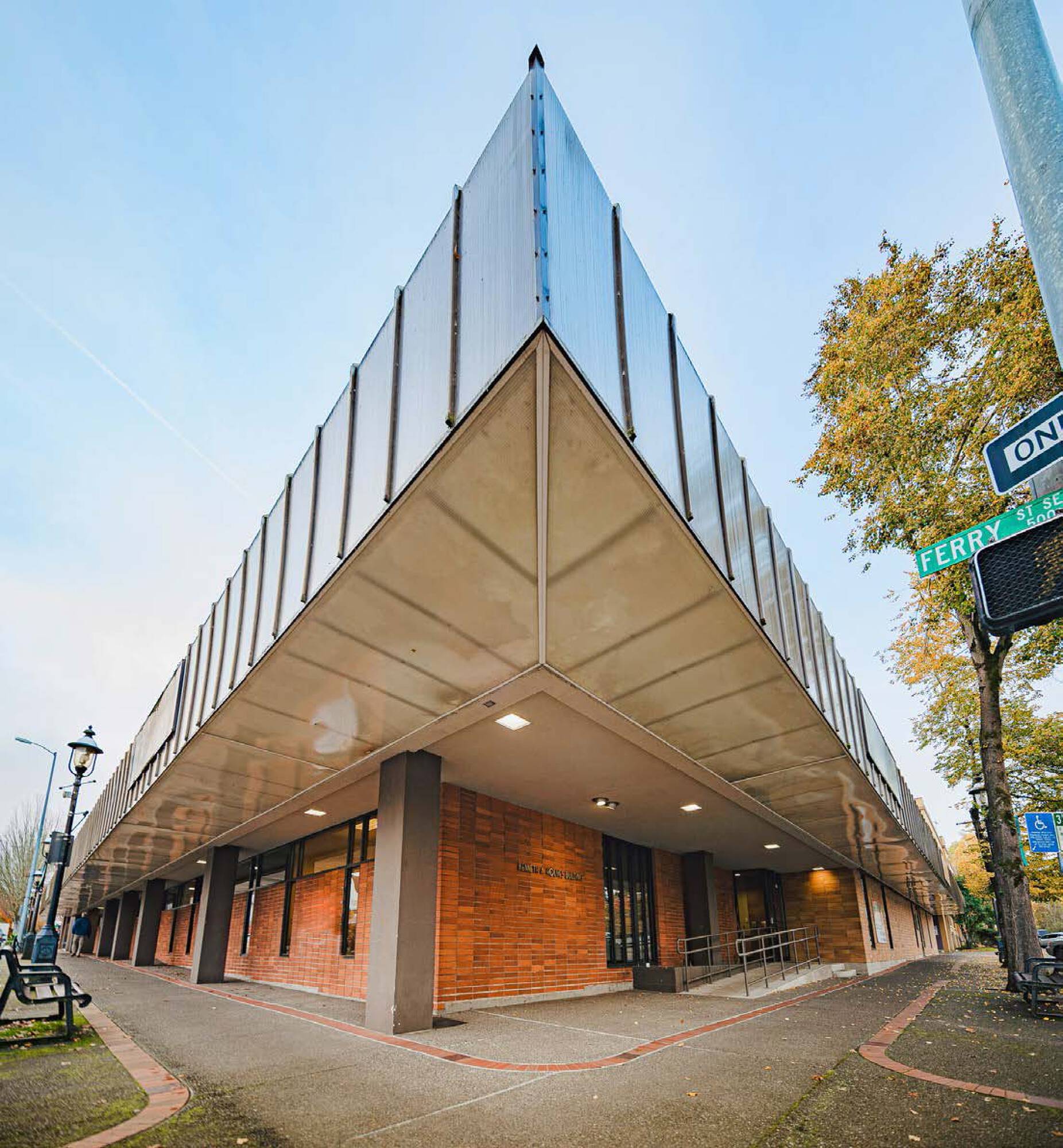 200 High St SE, Salem, OR 97301 | Crexi.com