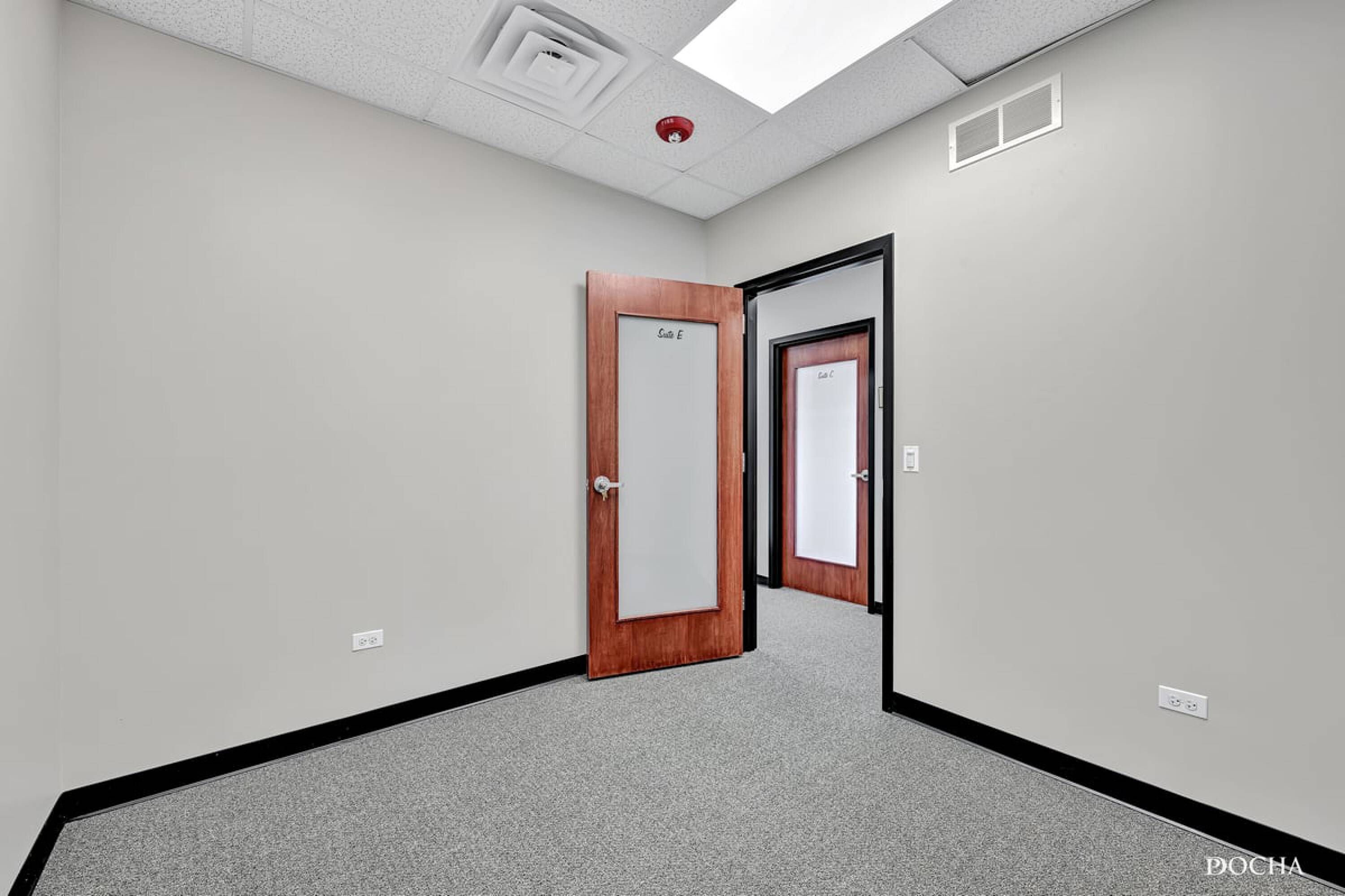 1105 Ritter St, North Aurora, IL 60542 - Office Space for Lease ...