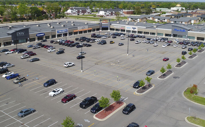 27127 Van Dyke Ave, Warren, MI 48093 - Retail Space for Lease - 27127 ...
