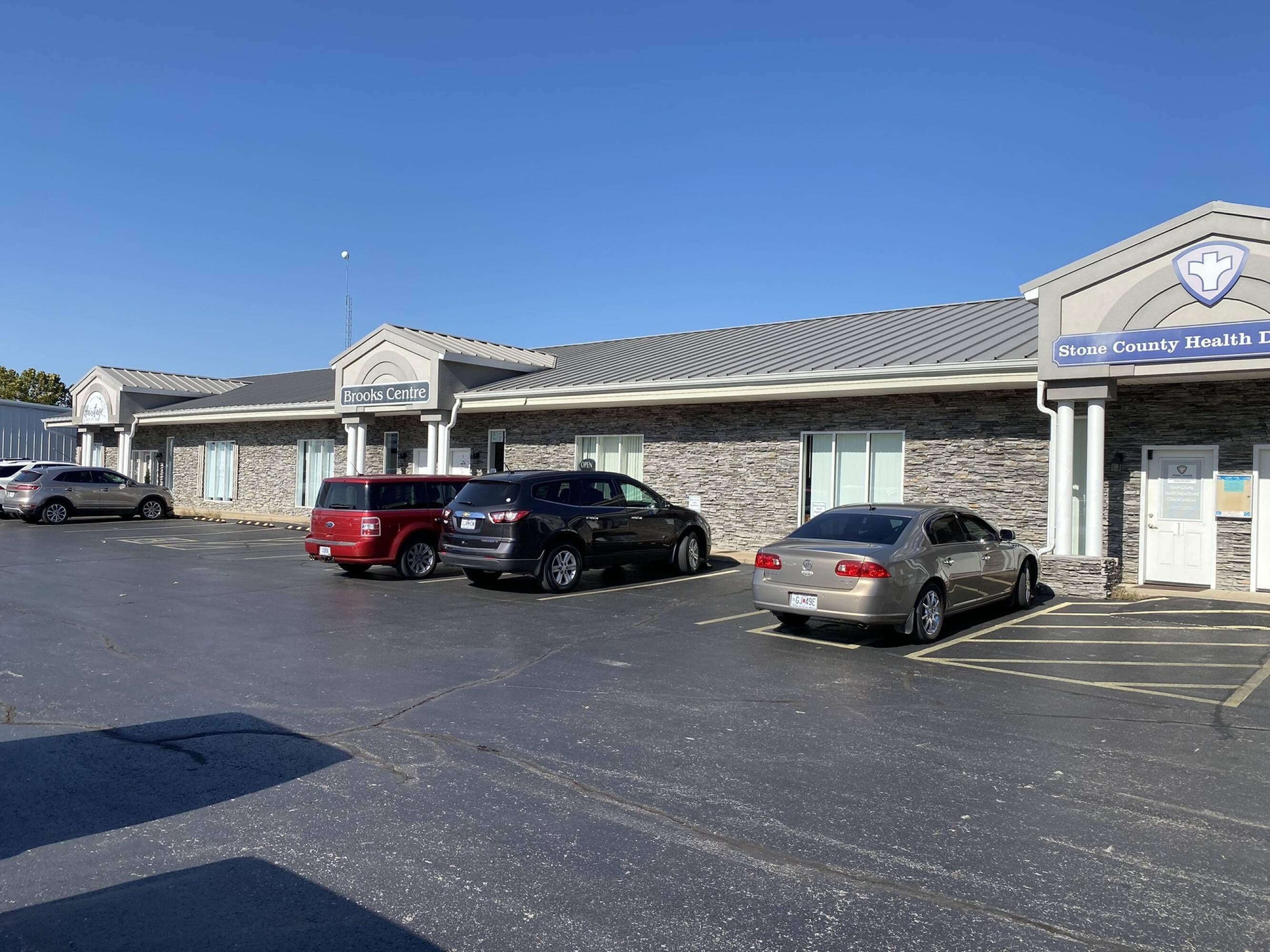 15765 STATE HIGHWAY 13 Reeds Spring MO 65737-8673 APN: 11-7.0-26-000 ...