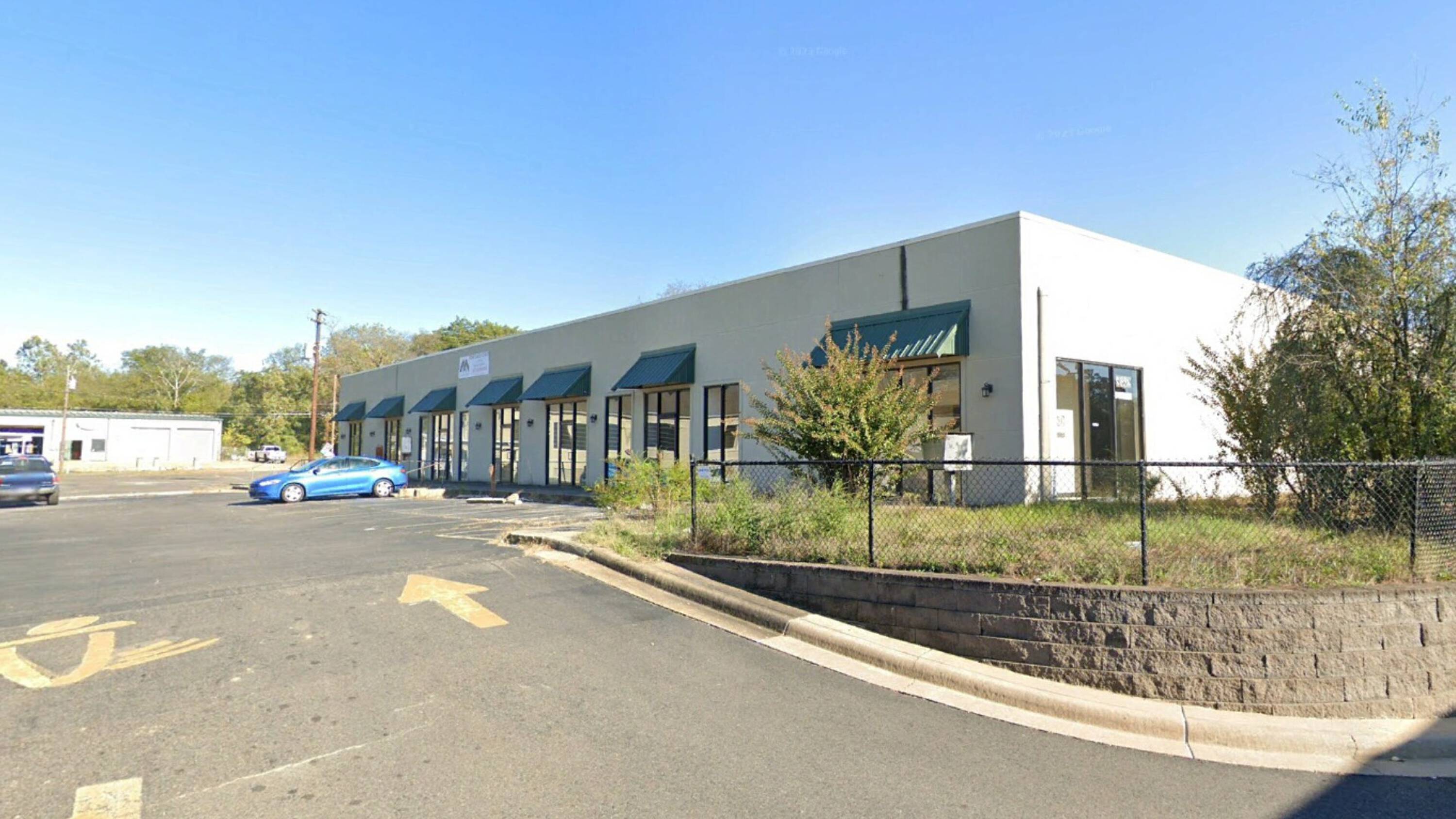 214 E Grand Ave, Hot Springs, AR 71901 | Crexi.com