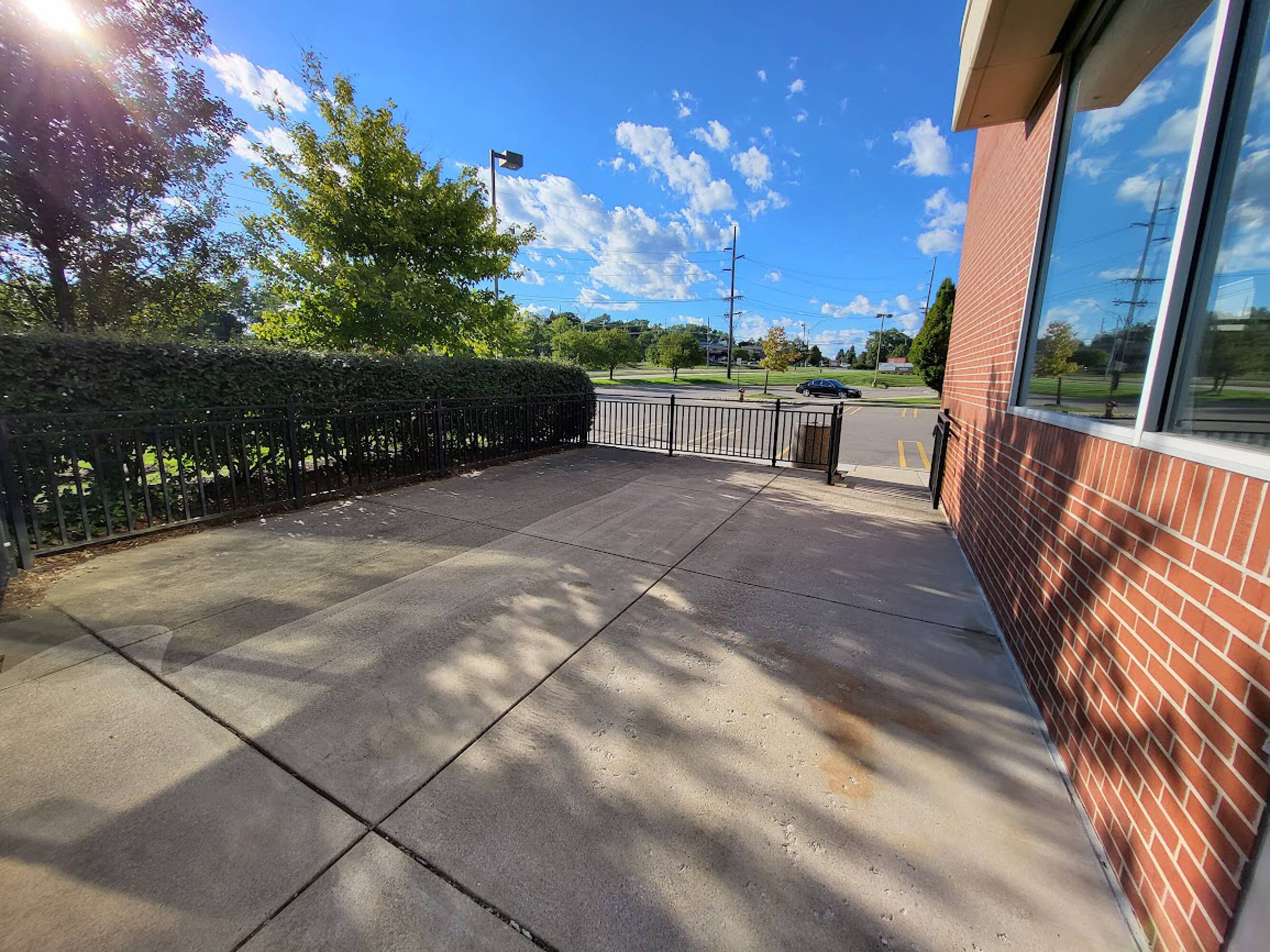 3918 BALDWIN RD Auburn Hills MI 48326-1219 APN: 1405328002 | Crexi.com