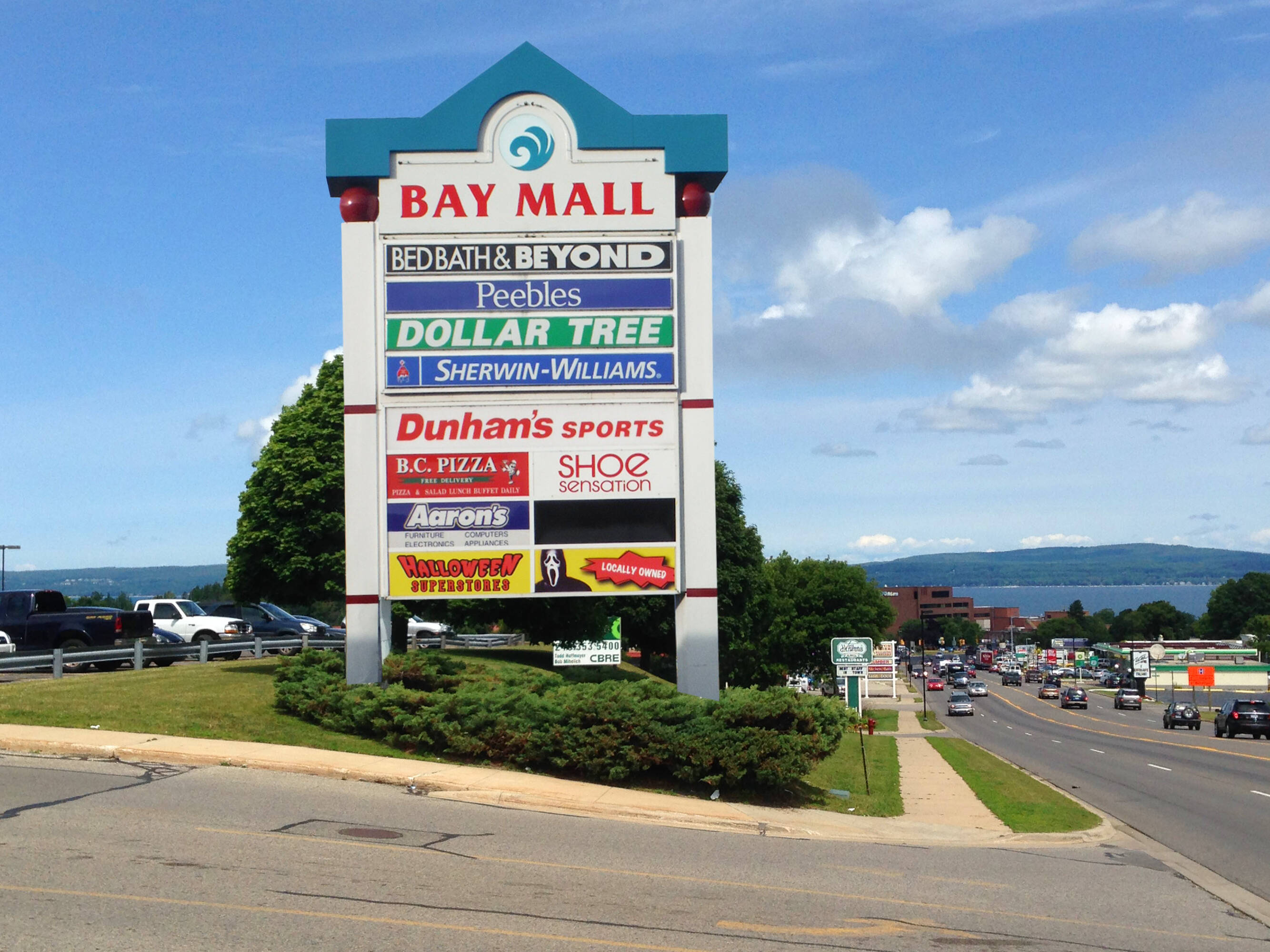 910 Spring St, Petoskey, MI 49770 | Crexi.com