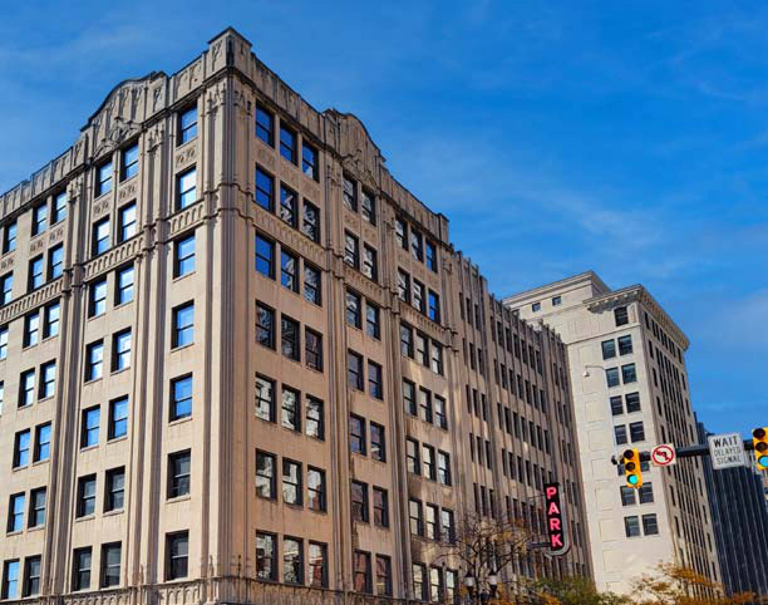 155 E Market St, Indianapolis, IN 46204 | Crexi.com