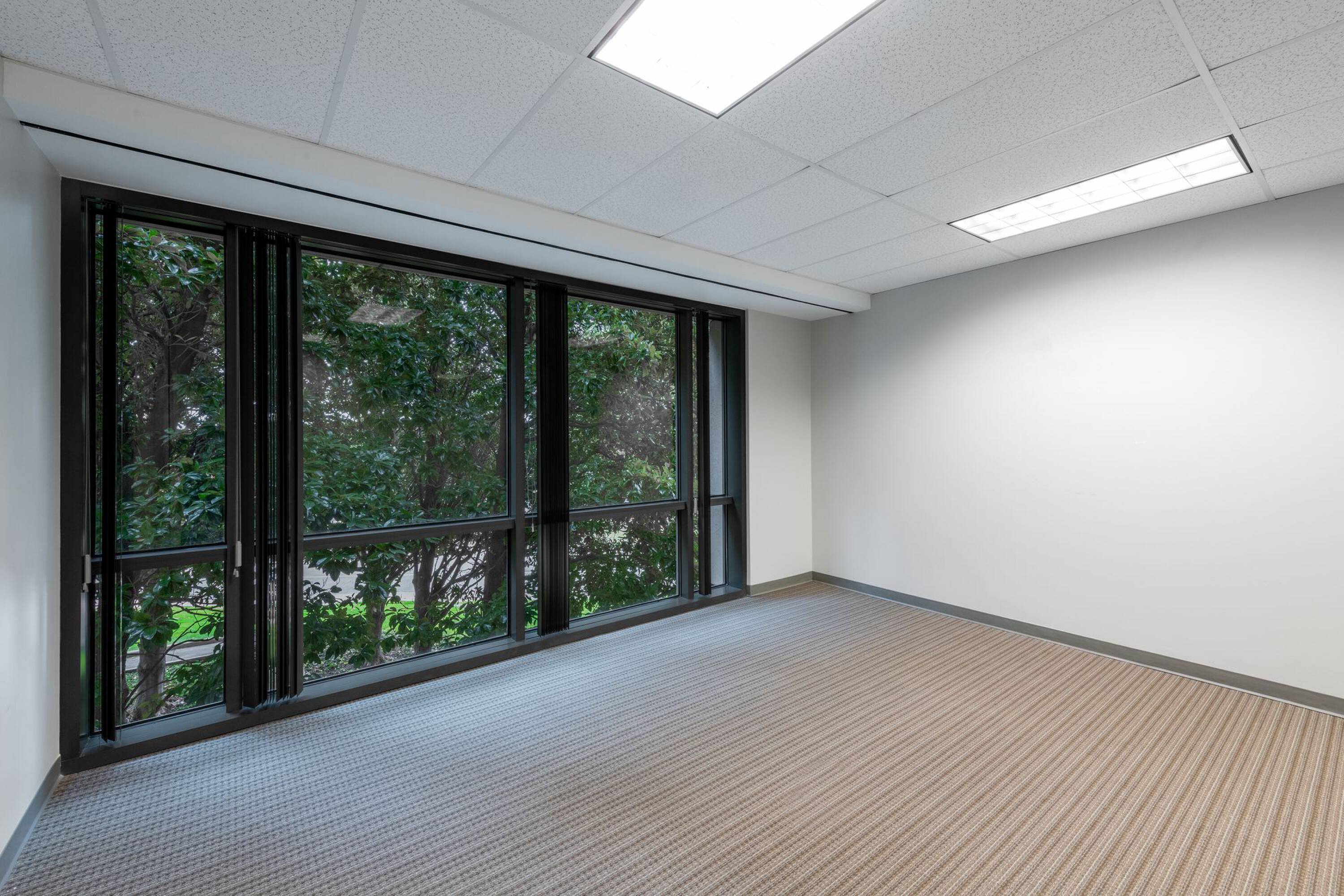 16633 Dallas Pkwy, Addison, TX 75001 | Crexi.com