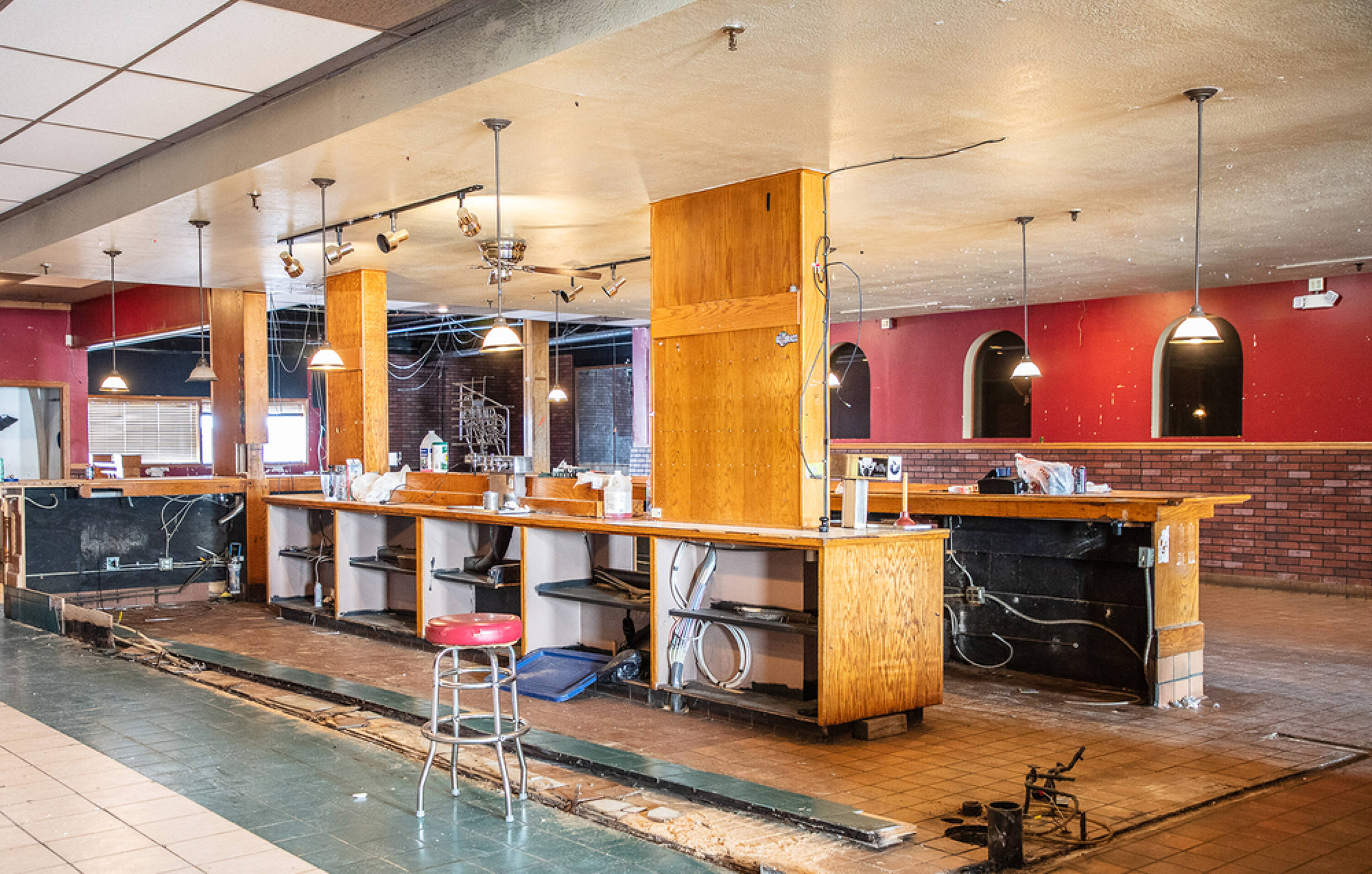 3555 University Avenue, Waterloo, IA 50701 | Crexi.com