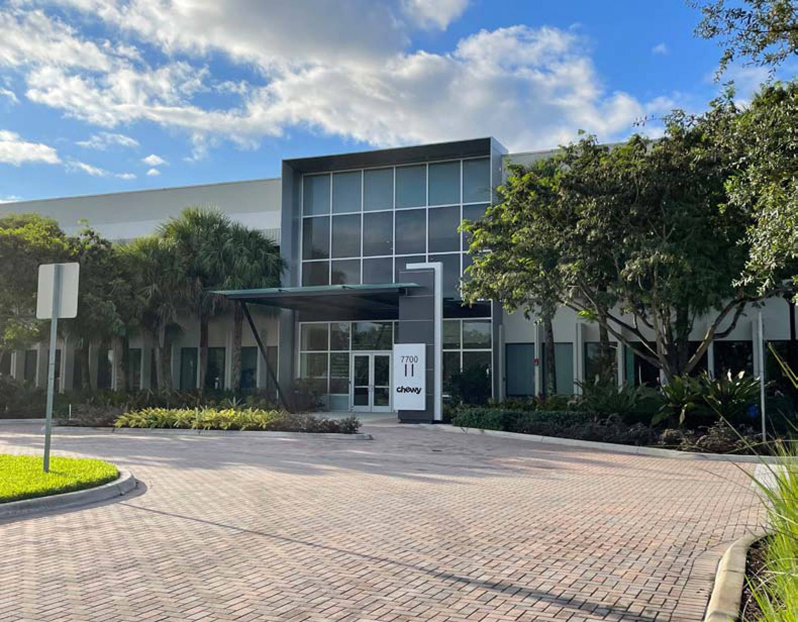 1716 N University Dr, Plantation, FL 33322 | Crexi.com