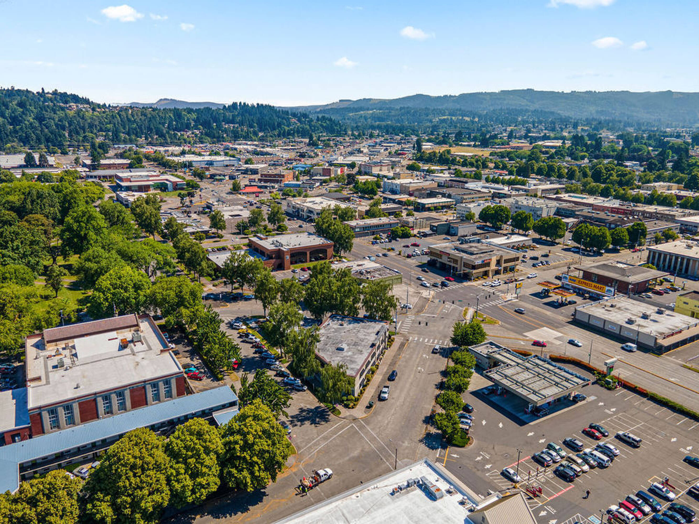 1516 HUDSON ST Longview WA 98632-3083 APN: 01692 | Crexi.com