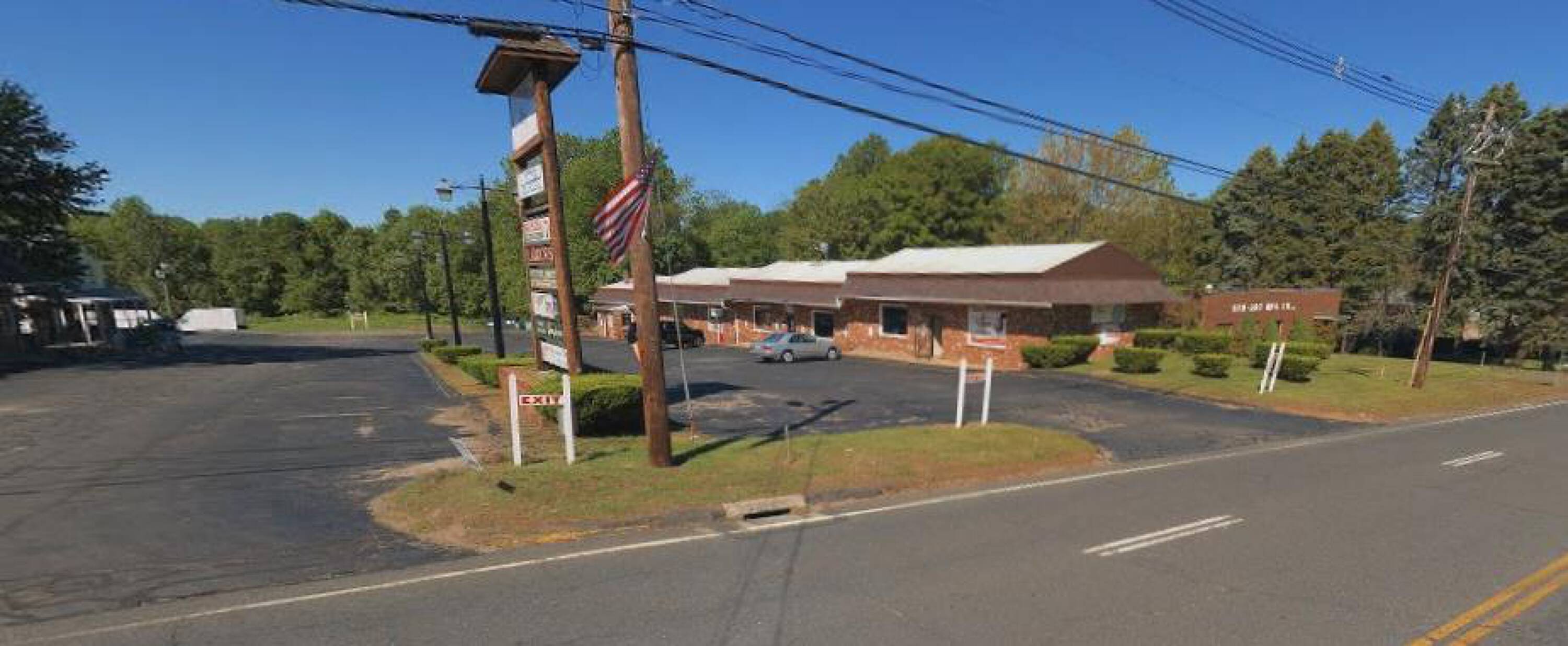 27 CENTER ST Prospect CT 06712-1606 APN: 110-28-27 | Crexi.com