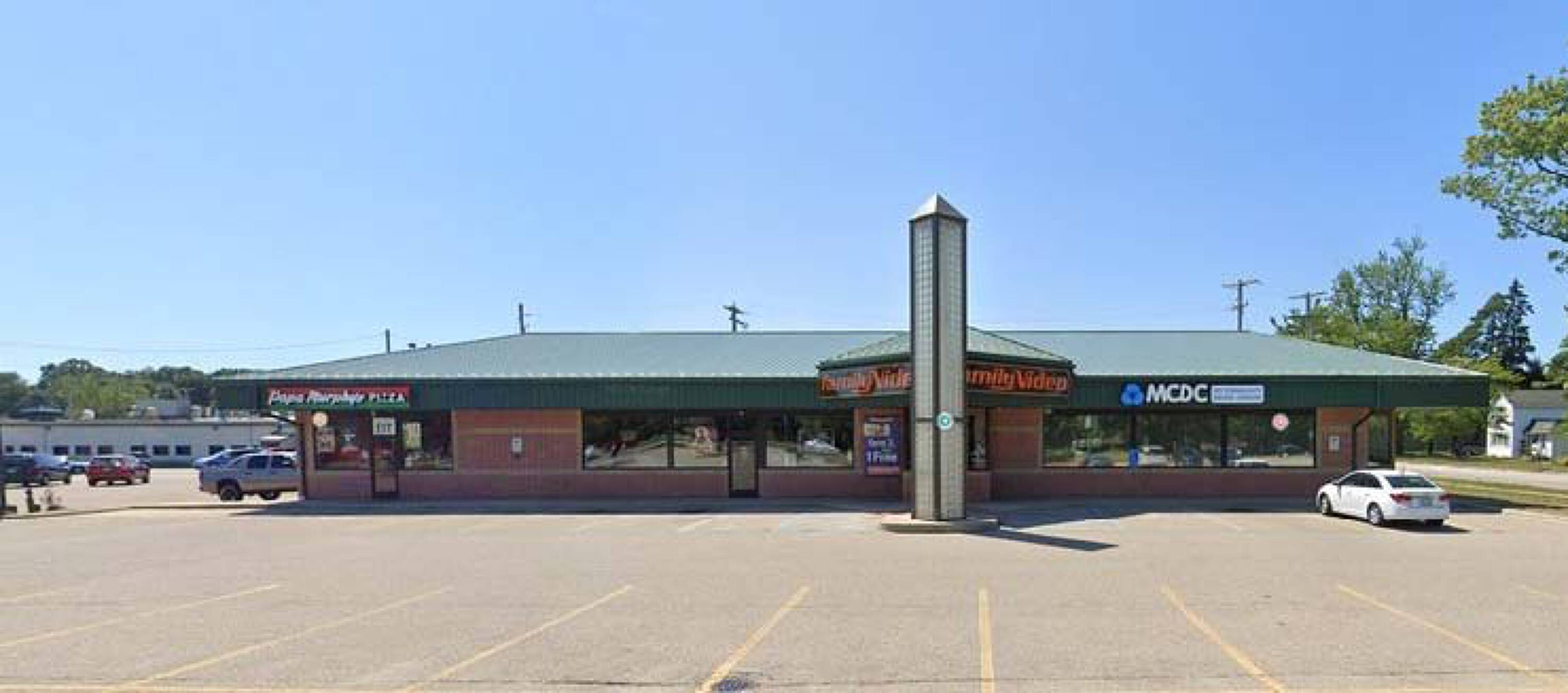 805 S Beacon Blvd, Grand Haven, MI 49417 | Crexi.com