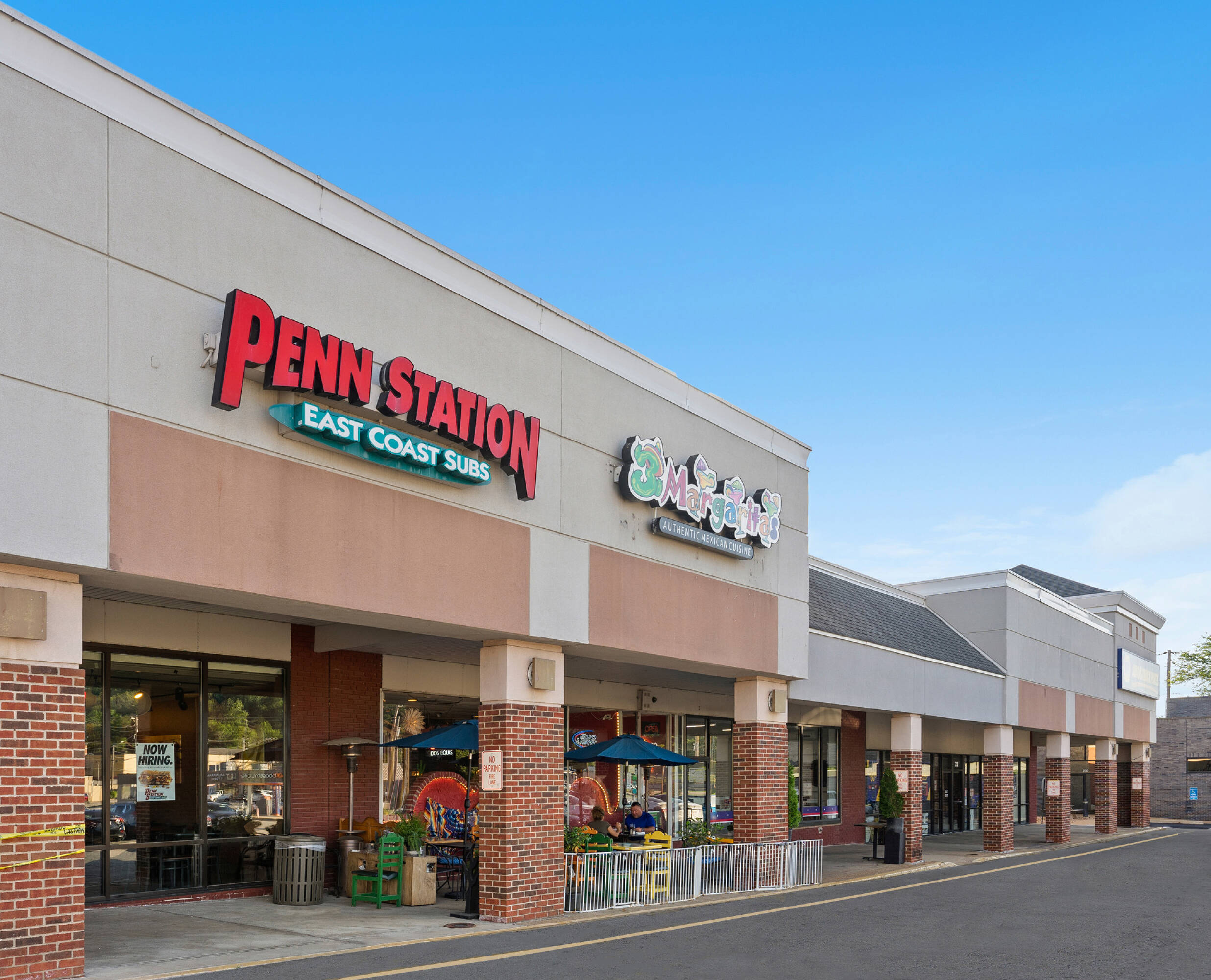 14 Fenton Plaza, Fenton, MO 63026 | Crexi.com