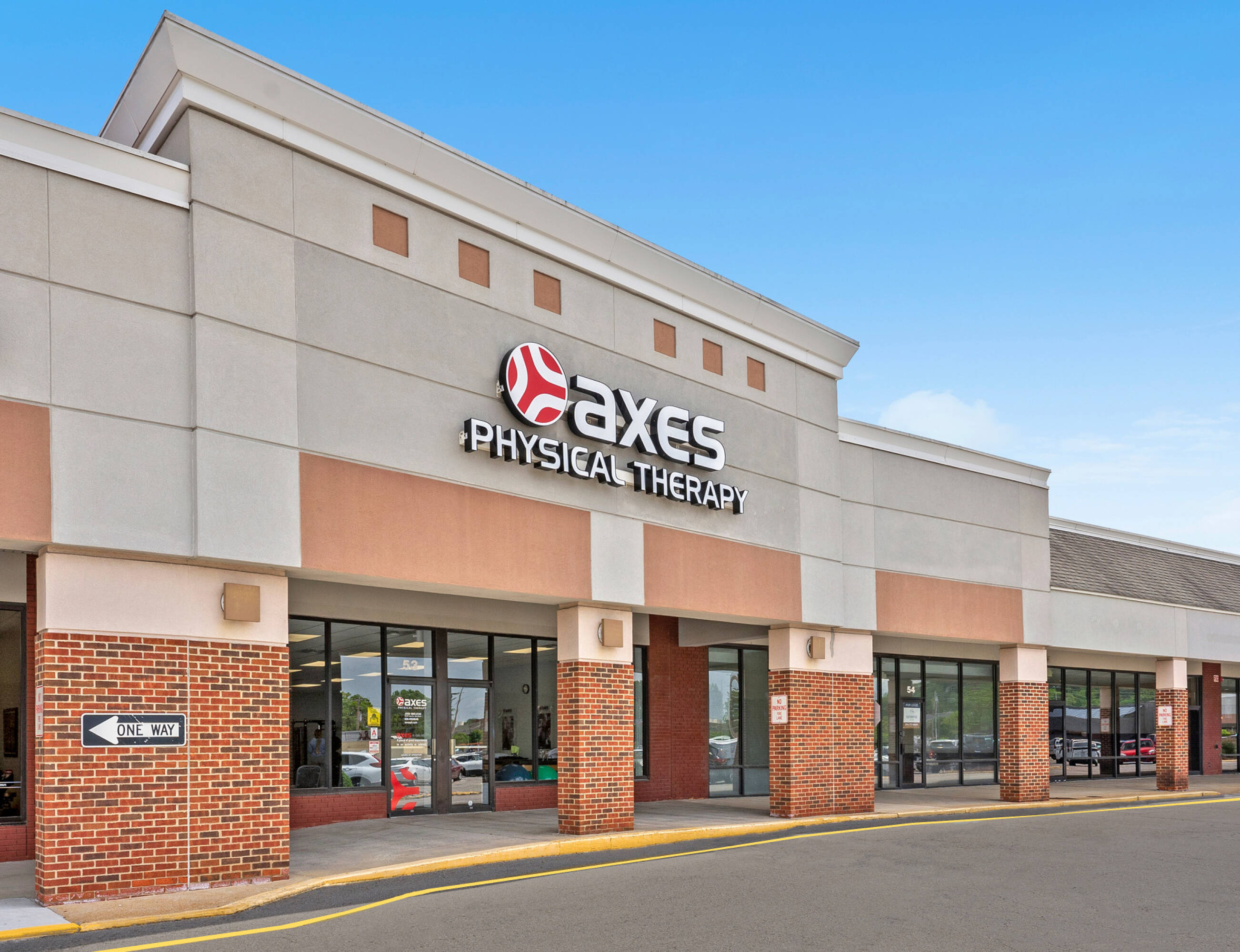 14 Fenton Plaza, Fenton, MO 63026 | Crexi.com