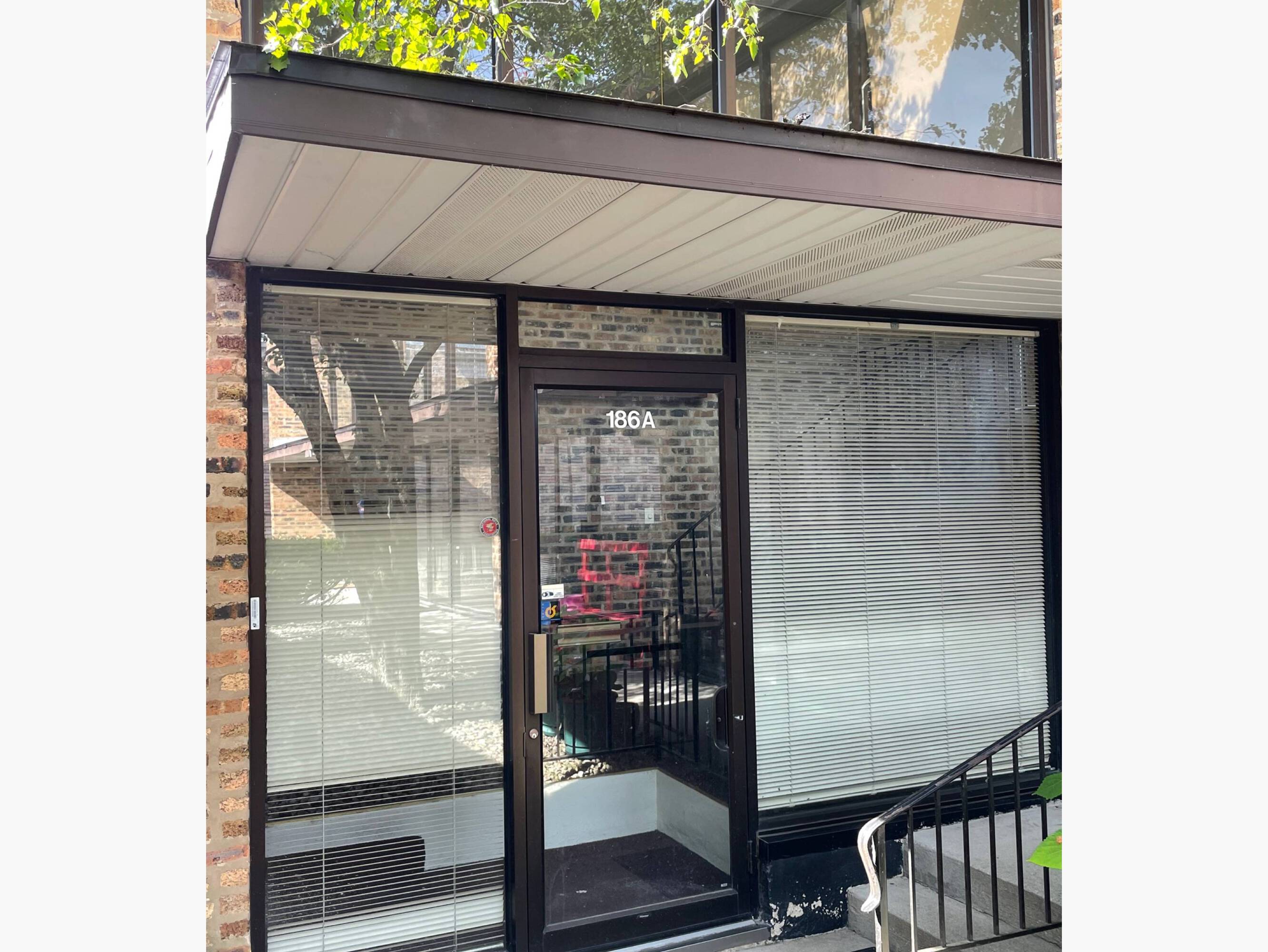 186a Skokie Valley Rd, Highland Park, IL 60035 | Crexi.com