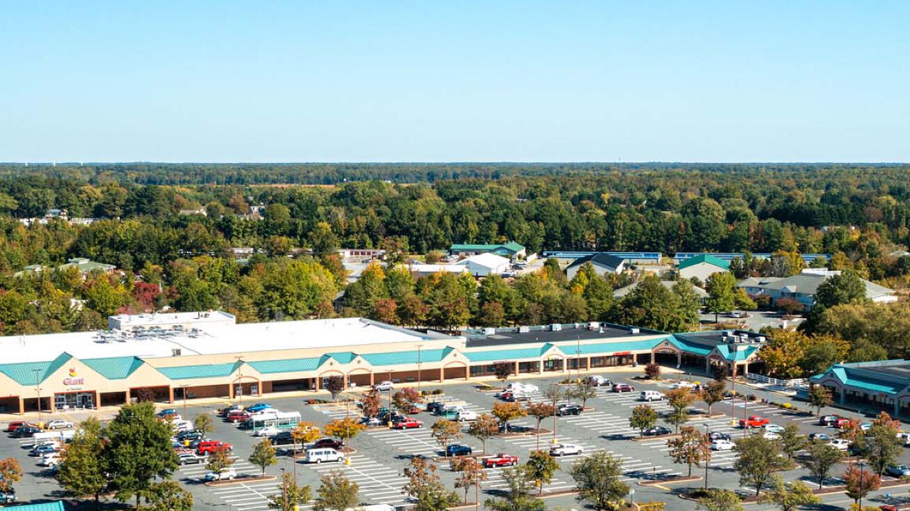 8223 Elliott Rd, Easton, MD 21601 - Retail Space for Lease - Shoppes at ...