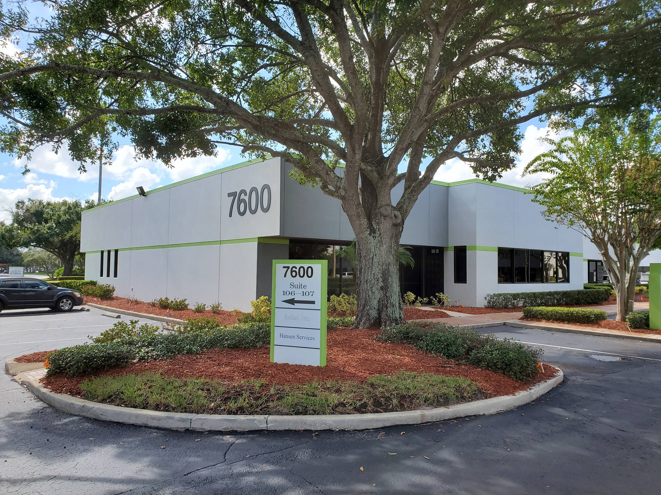7550 Southland Blvd, Orlando, FL 32809 | Crexi.com