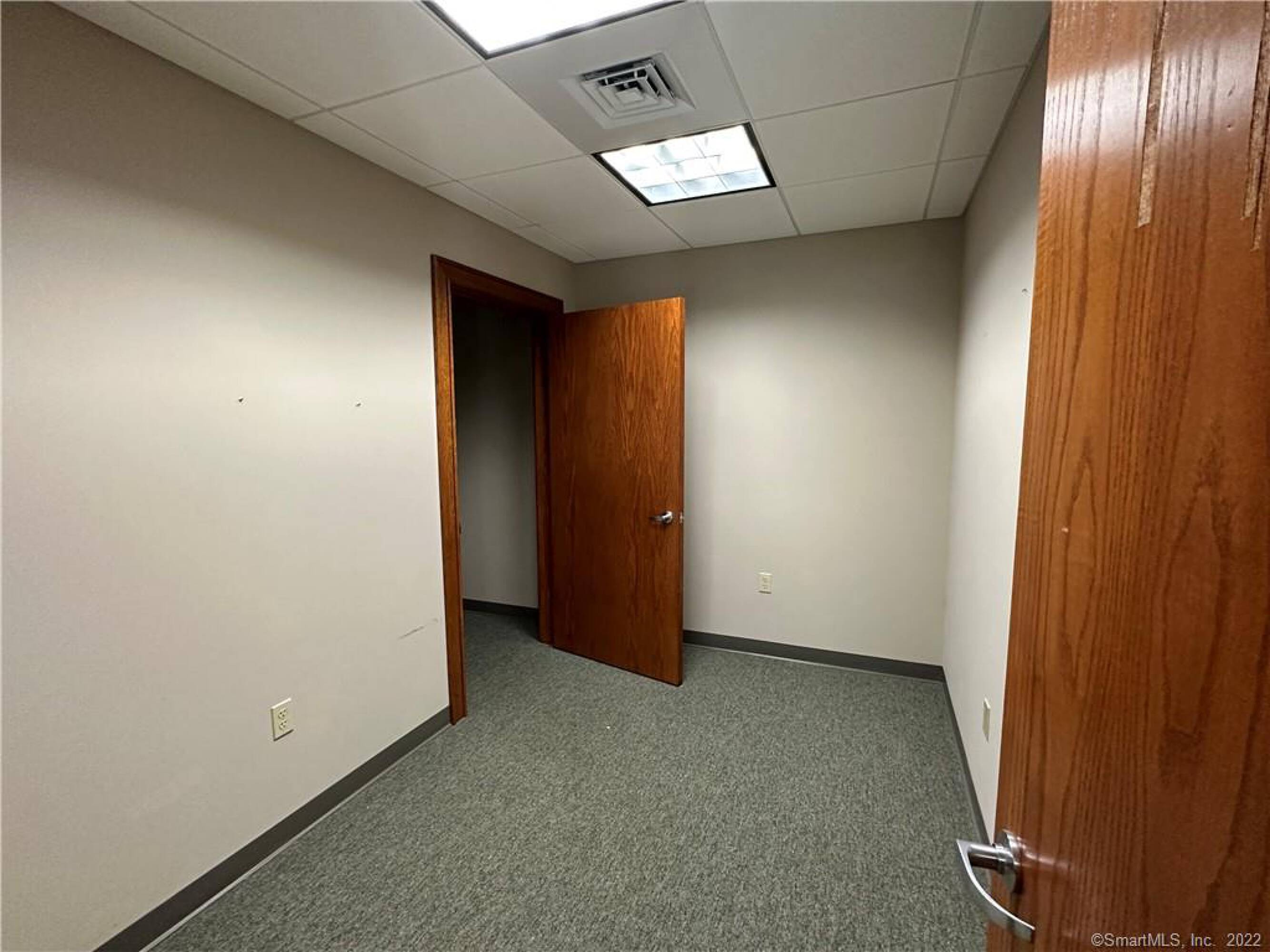 415 Highland Ave, Cheshire, CT 06410 | Crexi.com