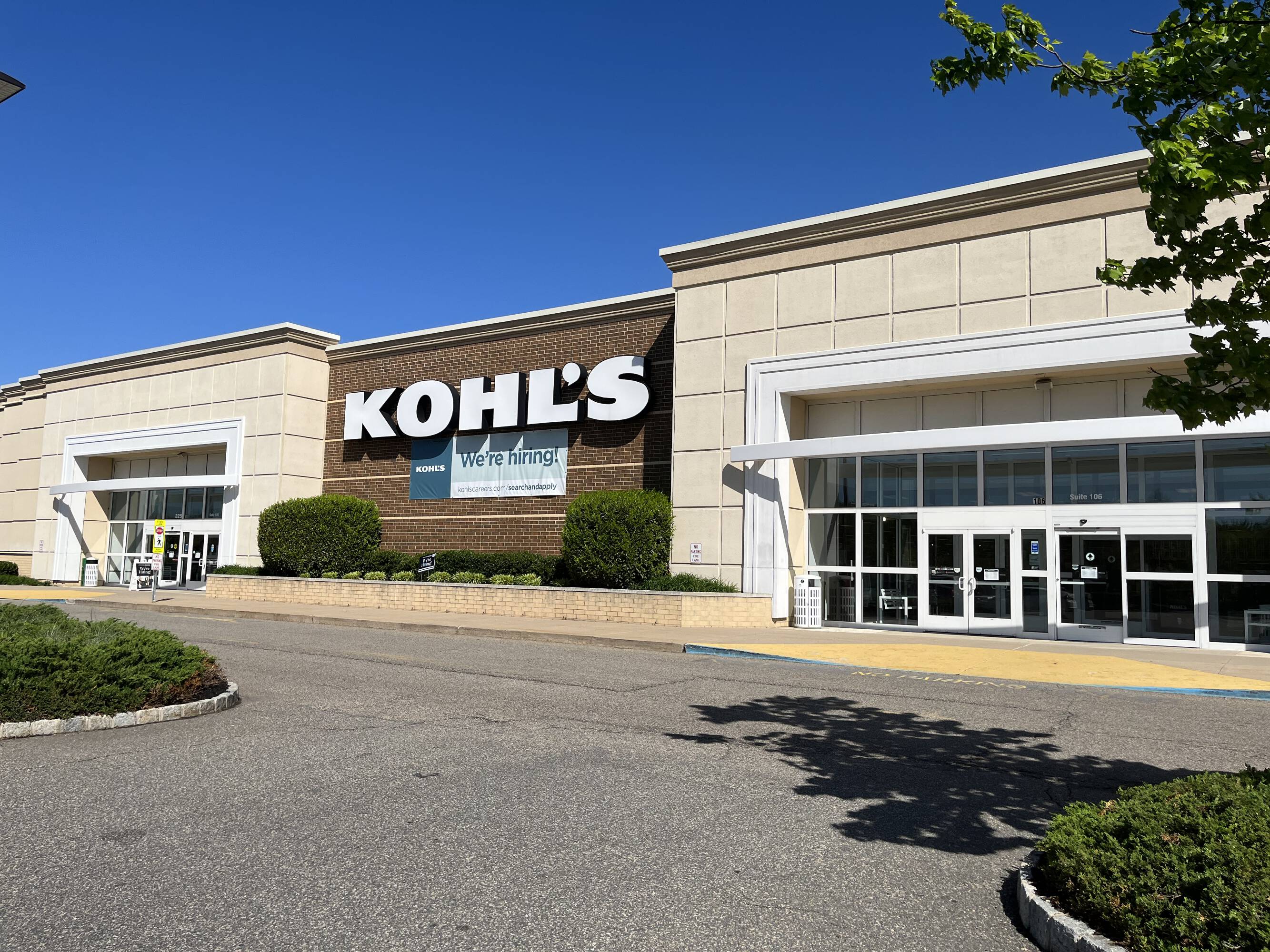 325 US HIGHWAY 202 Flemington NJ 08822-1730 APN: 1021_38_1 | Crexi.com